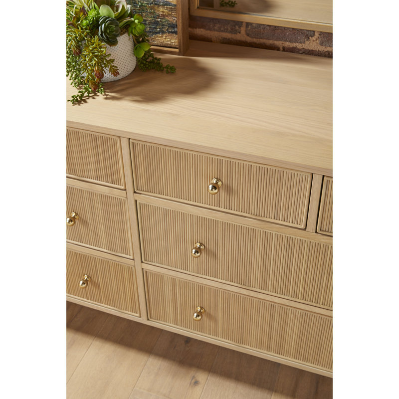 Hokku Designs Taube 8 - Drawer Dresser & Reviews | Wayfair