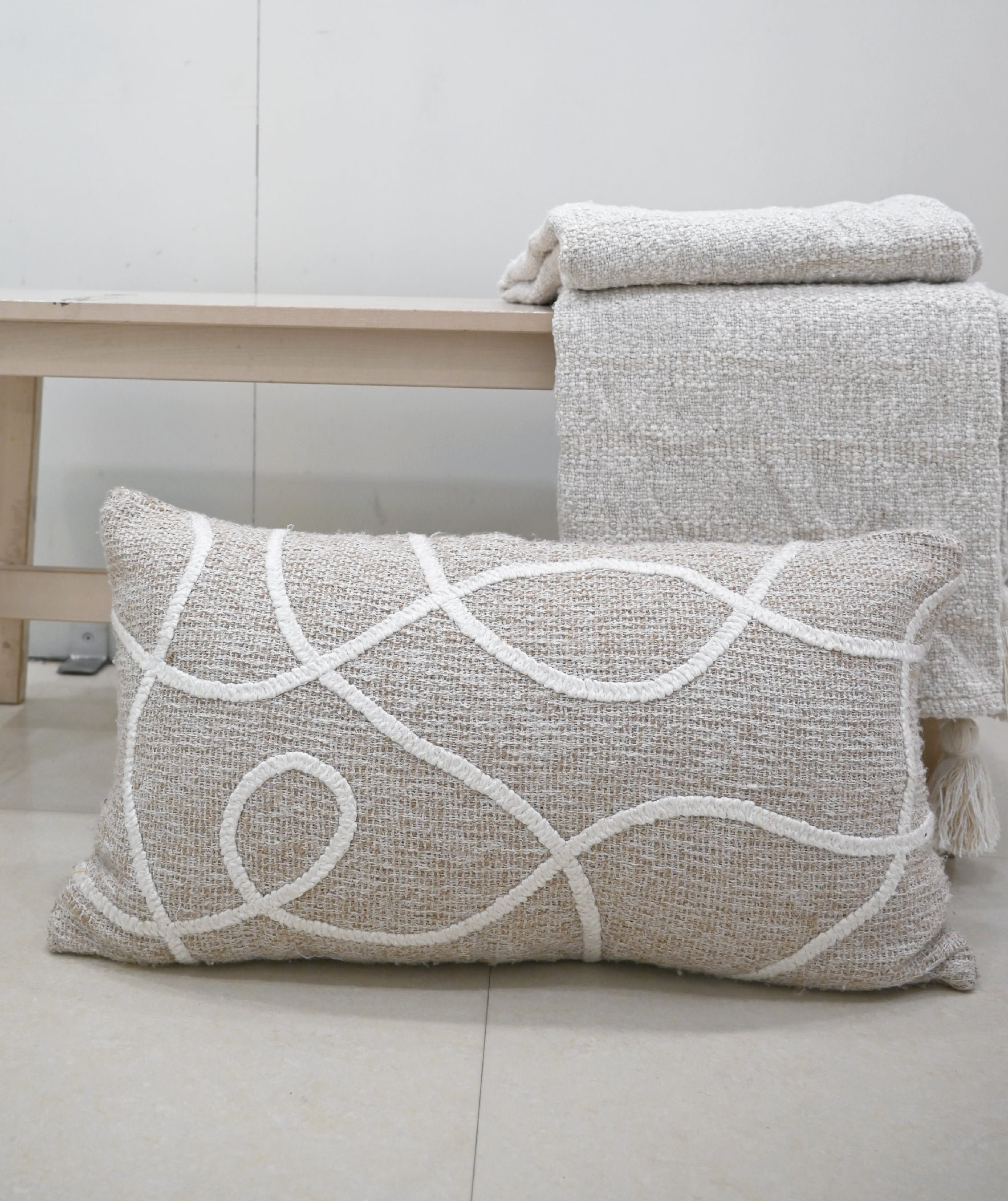 Classy R Us Vibhsa Linden Street Handwoven & Machine Embroidered ...