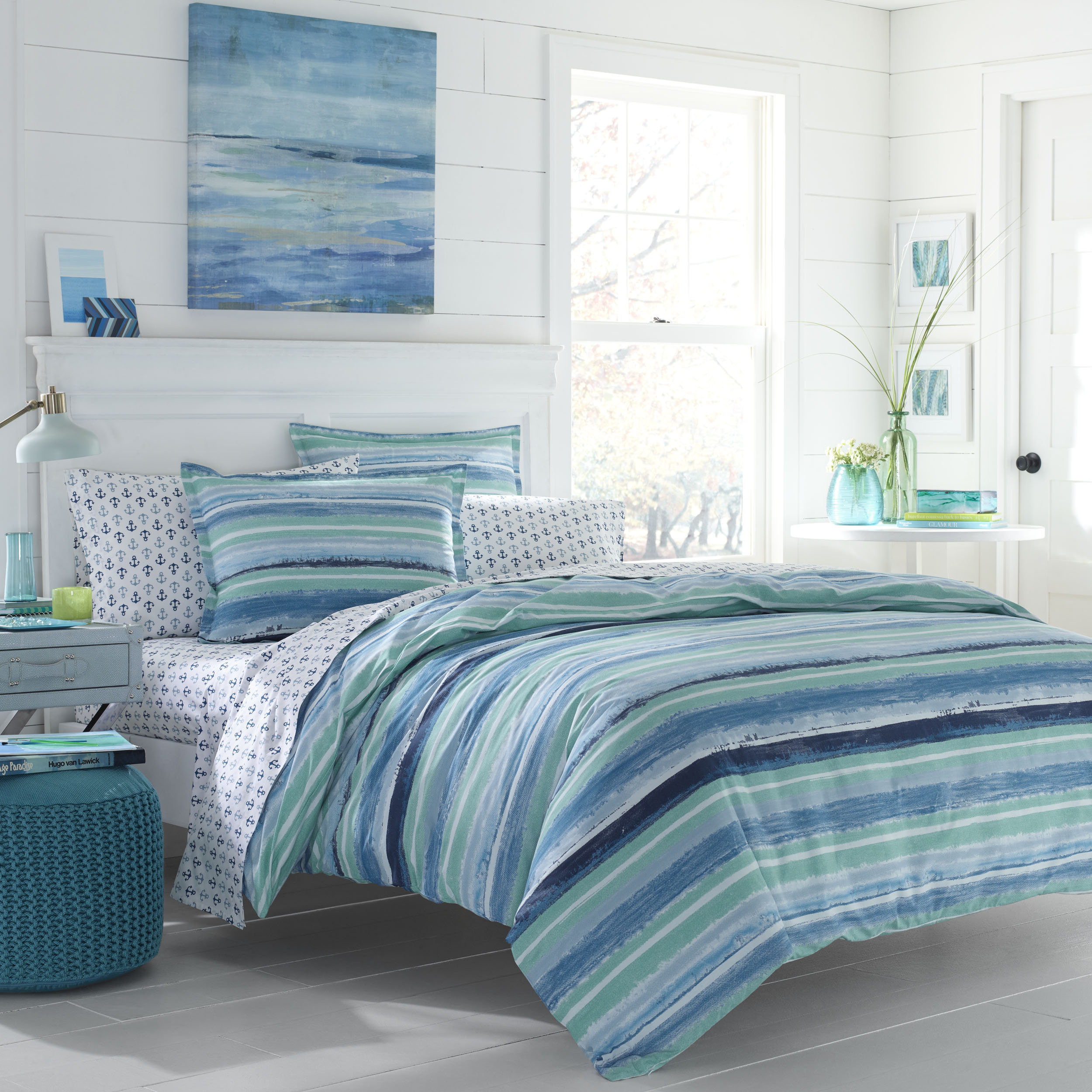 Poppy & Fritz Alex Aqua/Blue Reversible Comforter Set & Reviews | Wayfair