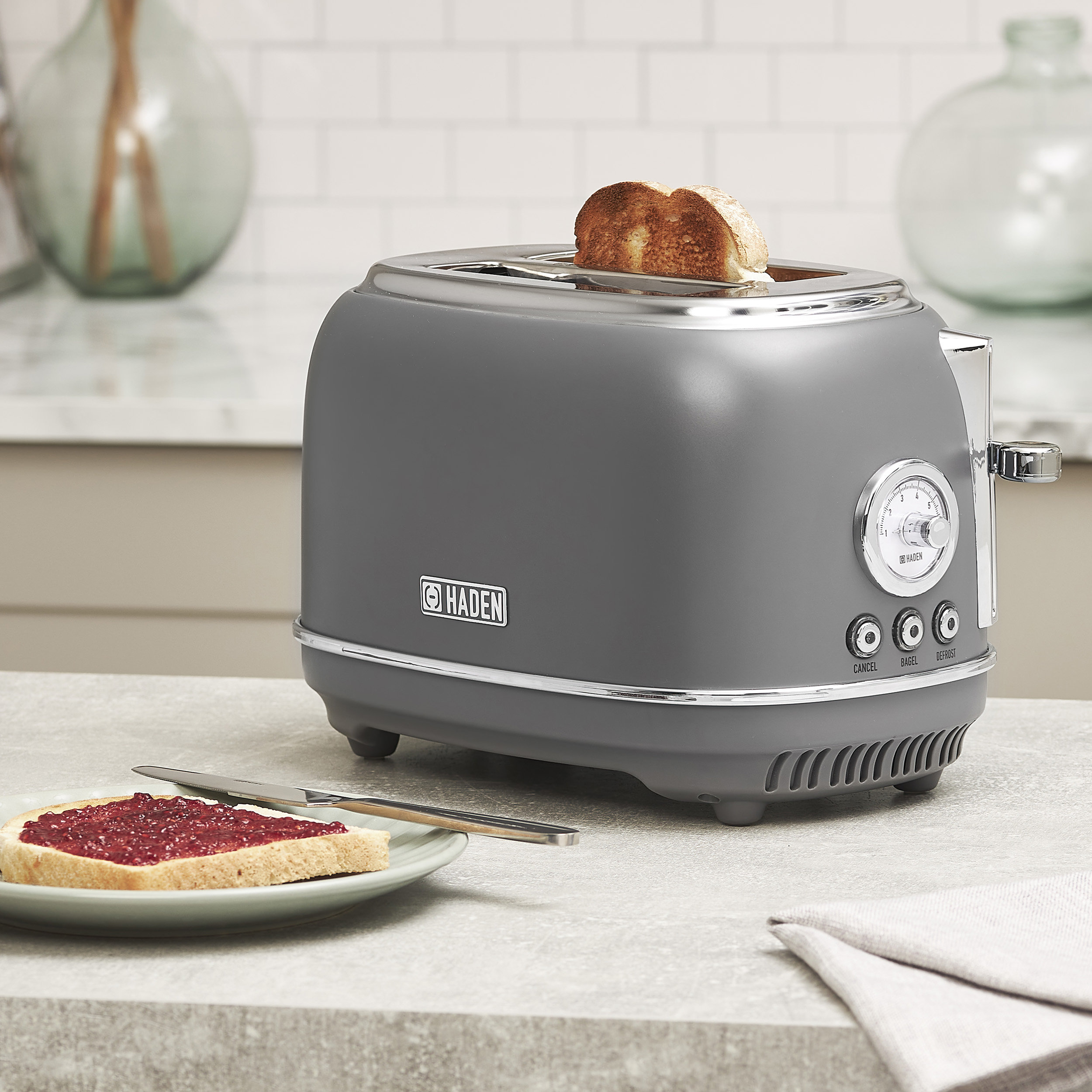 HADEN Chelsea 2 Slice Toaster Wide Slot with Removable Crumb Tray and ...