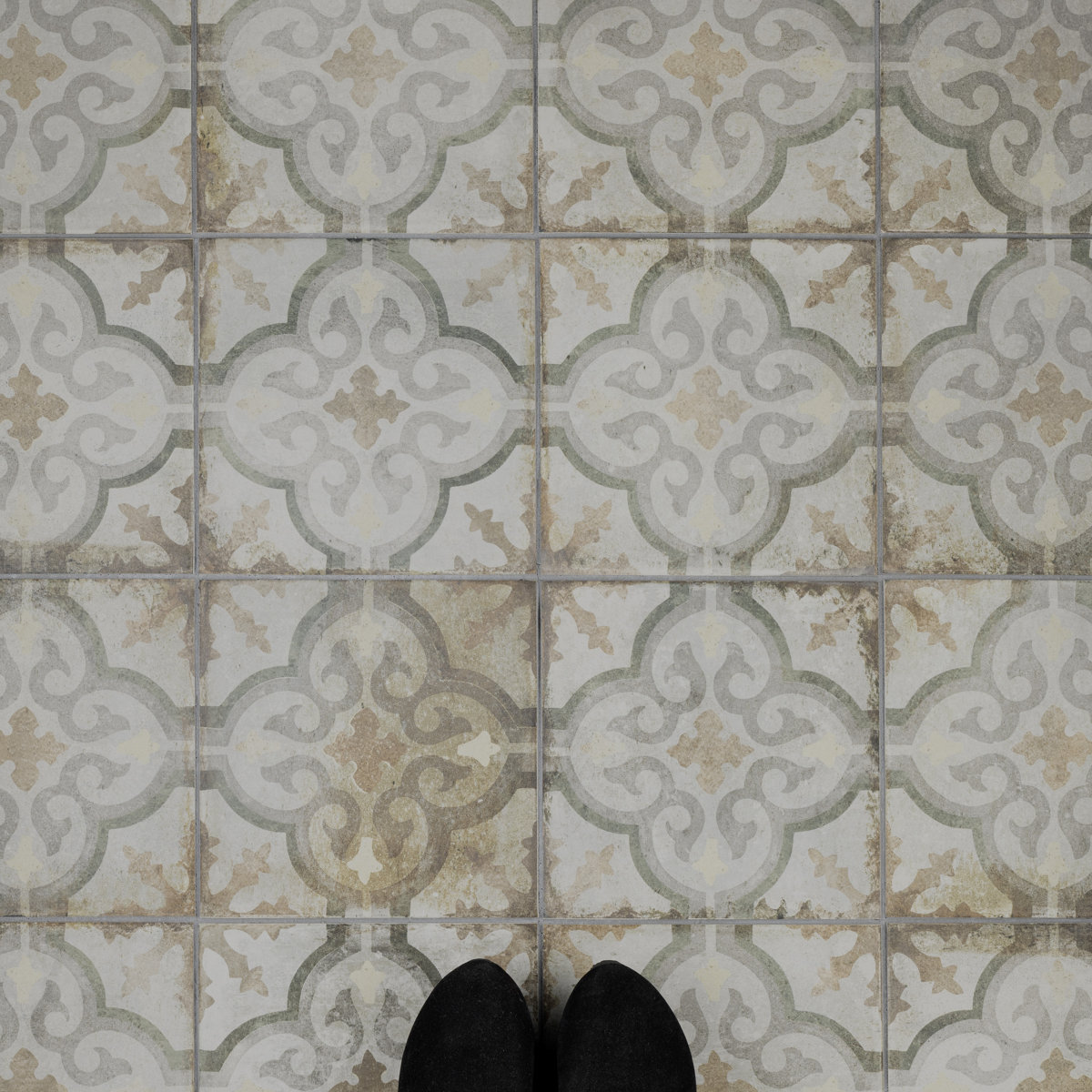 Merola Tile DAnticatto Decor Palazzo 9" x 9" Porcelain Wall & Floor ...