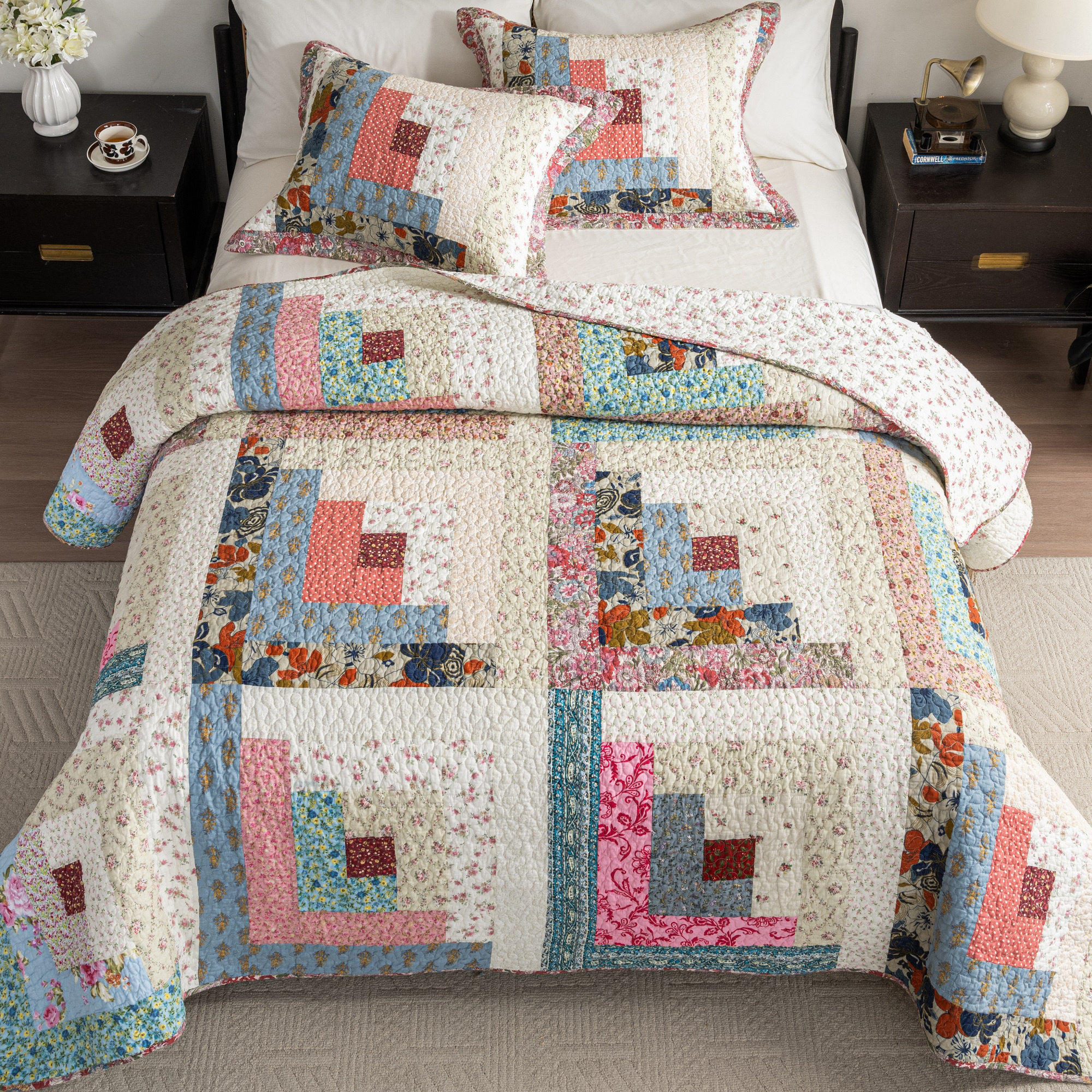MeadowPark Real Patchwork Quilt Set With 208 Piece cotton patchwork ...