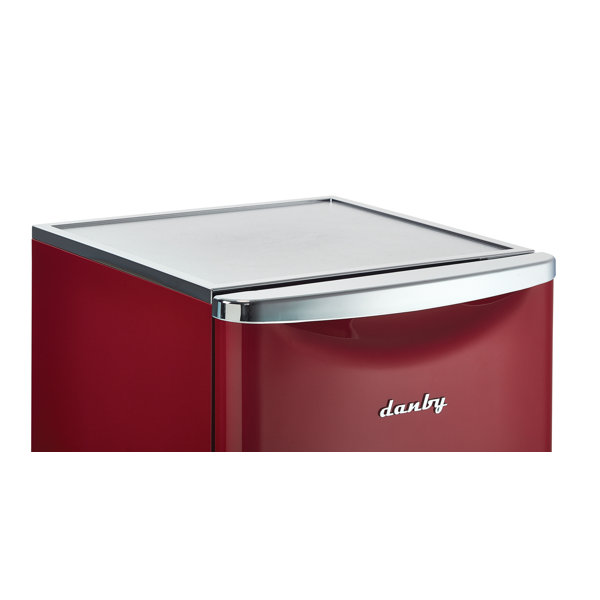 Danby Classic Retro 4.4 Cubic Feet Freestanding Mini Fridge & Reviews ...