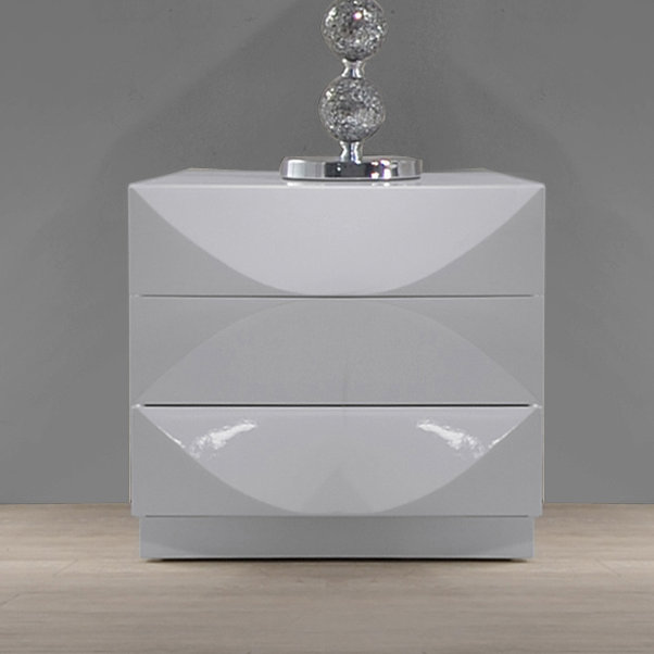 Orren Ellis Izeke 3 Drawer Nightstand & Reviews | Wayfair