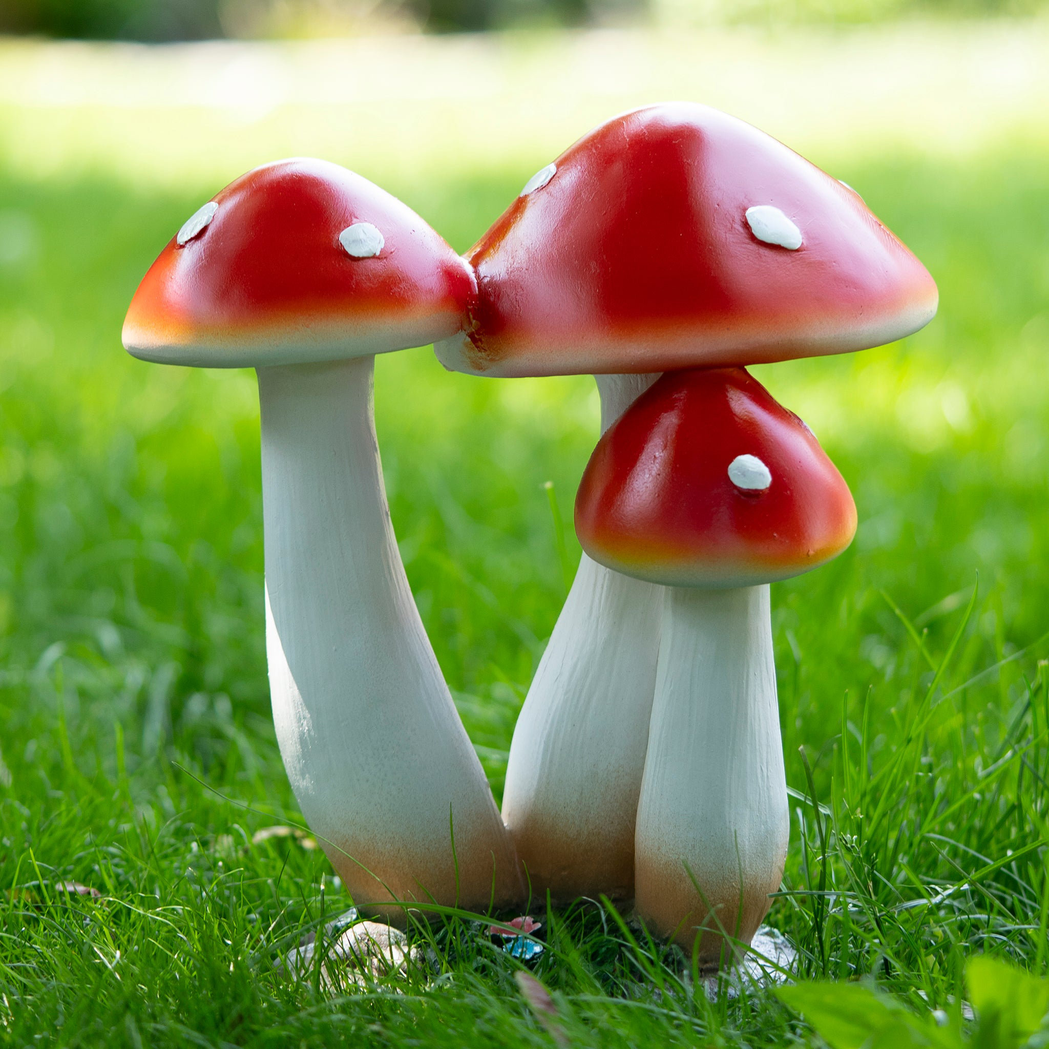 Gracie Oaks Tyrica Outdoor Decor Yard Ornament, 15" Mushroom Sculpture ...