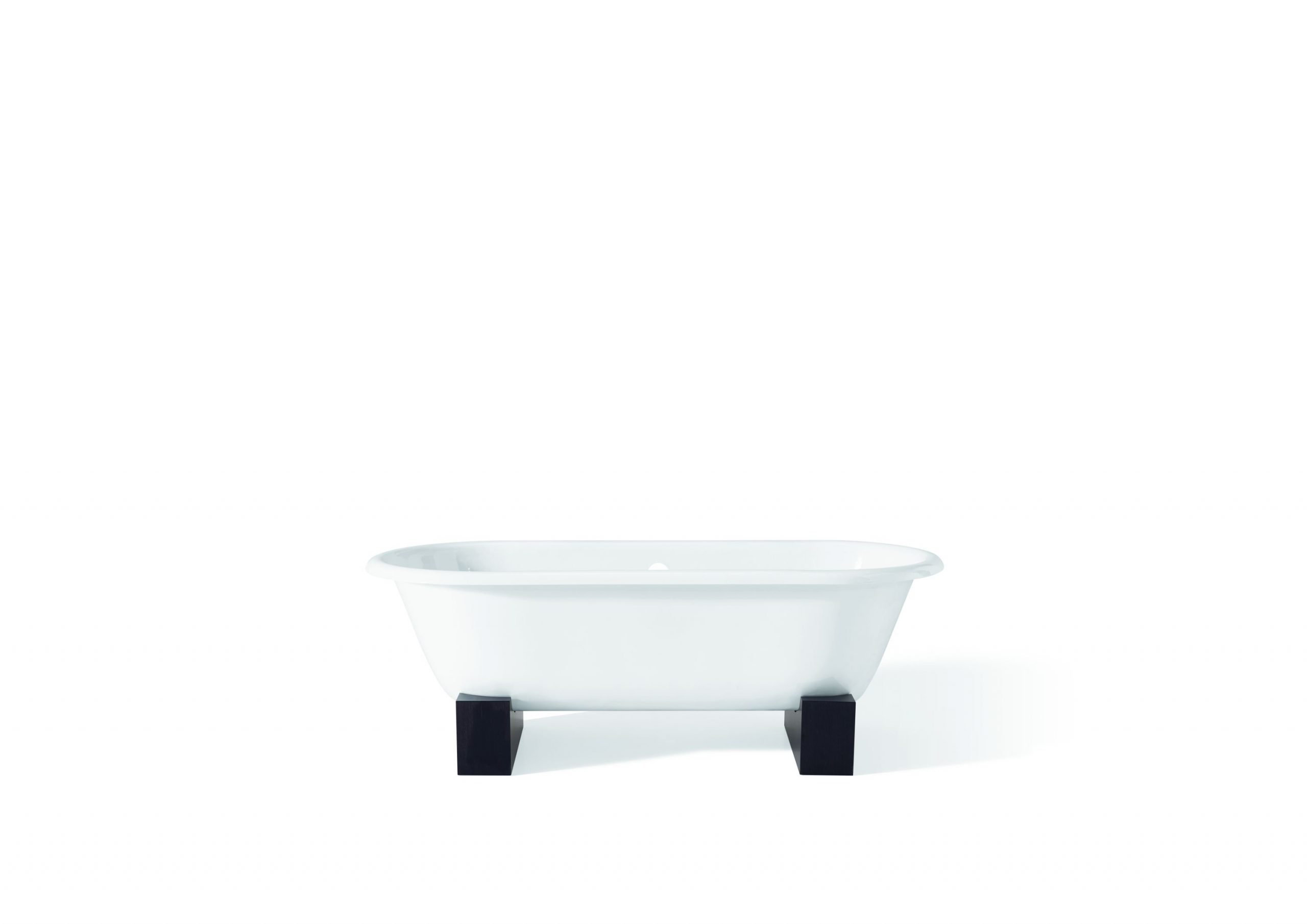 Latitude Run® Crellen 61" x 31" Pedestal Soaking Cast Iron Bathtub ...