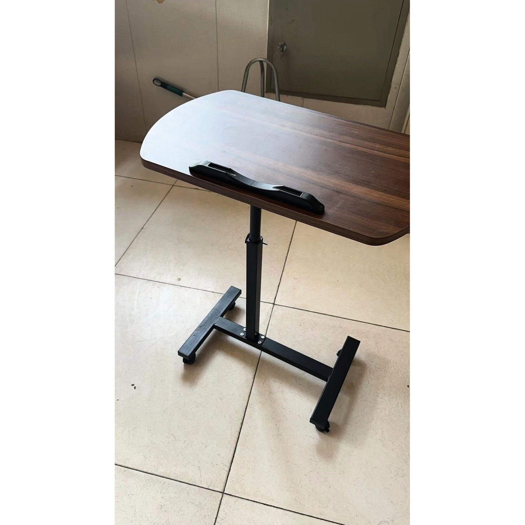 17 Stories Adjustable Height C Shape Laptop Desk For Side - Easy ...