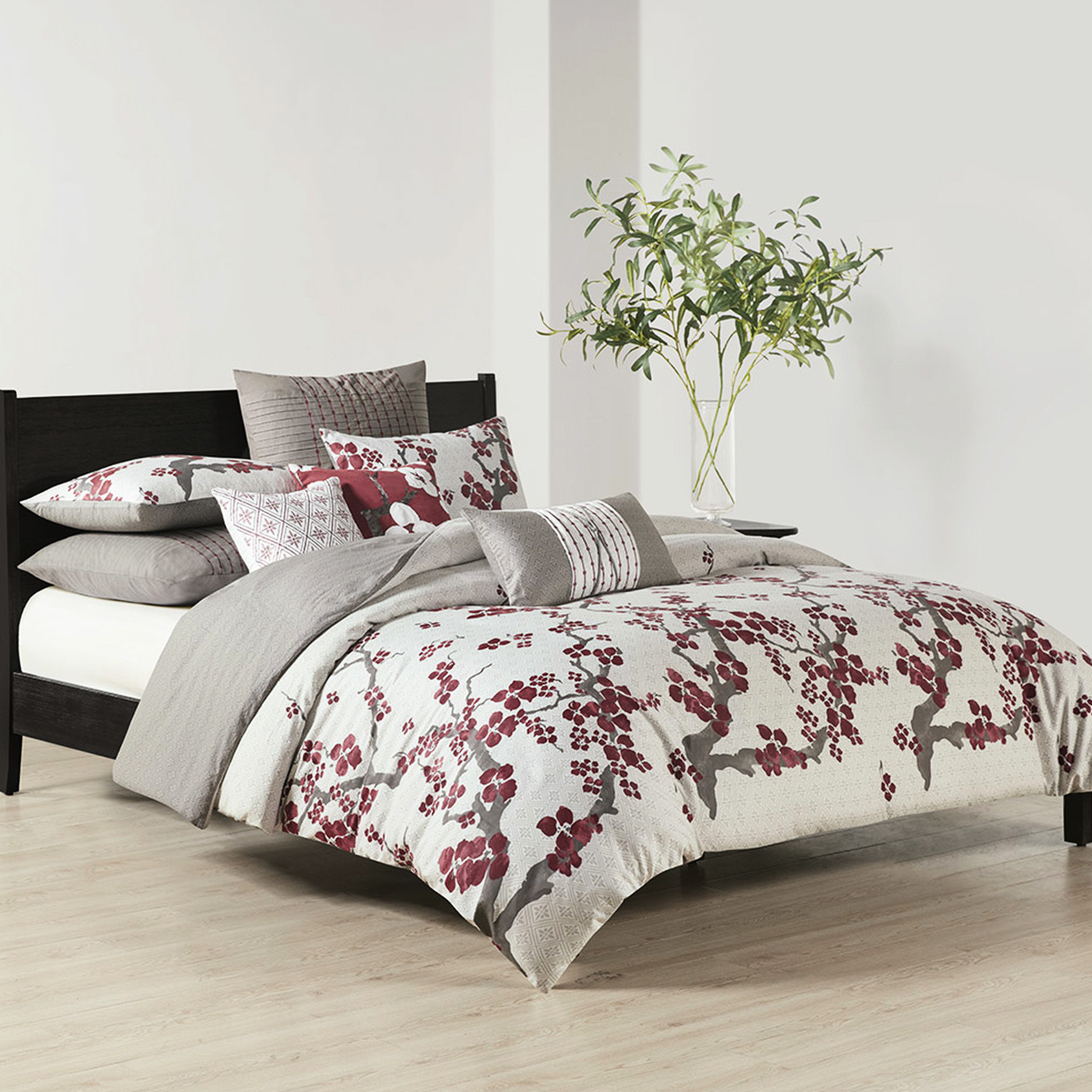 StoneStory Euro Sham Grey 26X26", 200Tc 100% Cotton , Pleated With Red ...