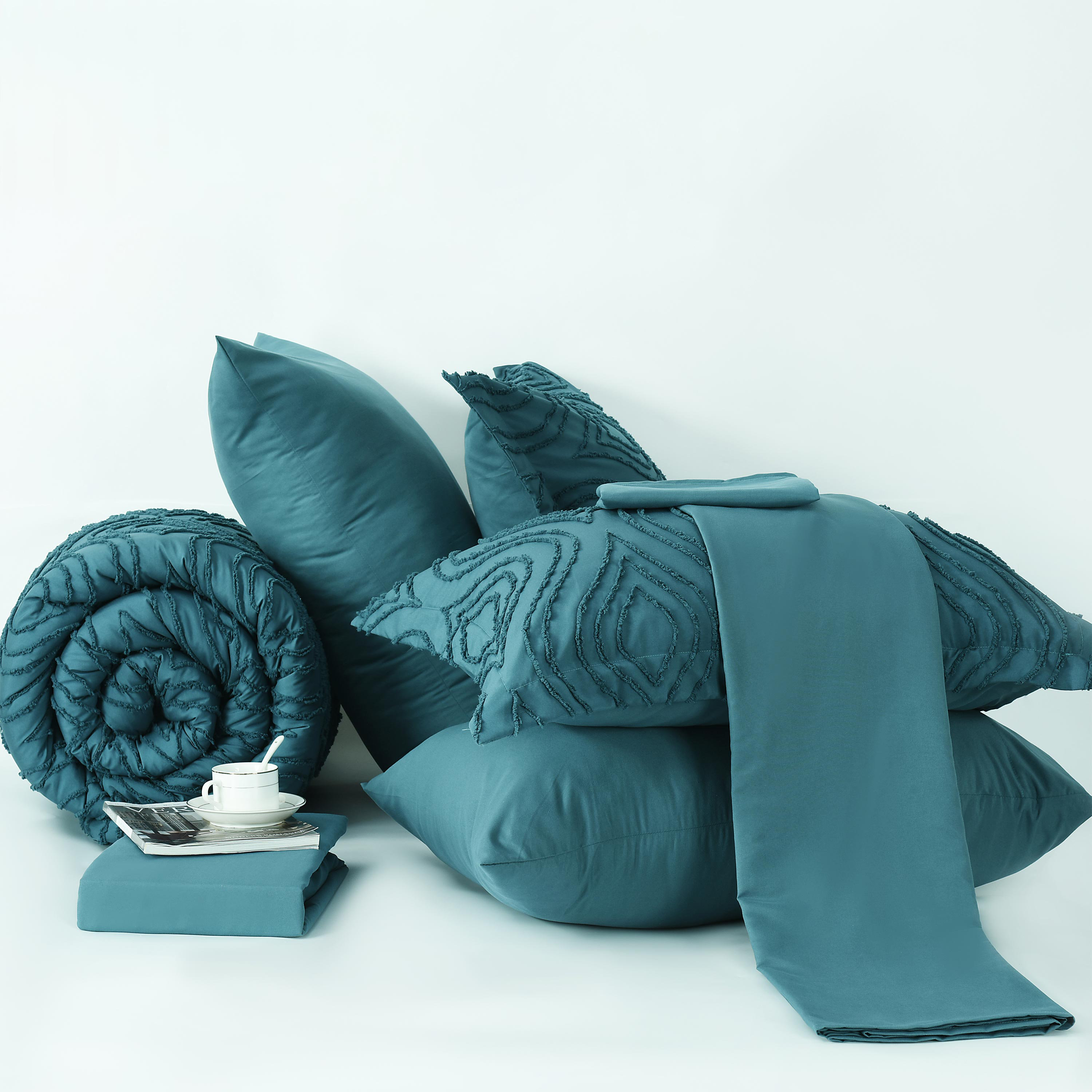 Homechoice International Group Boho Chic Tufted Comforter Set With ...