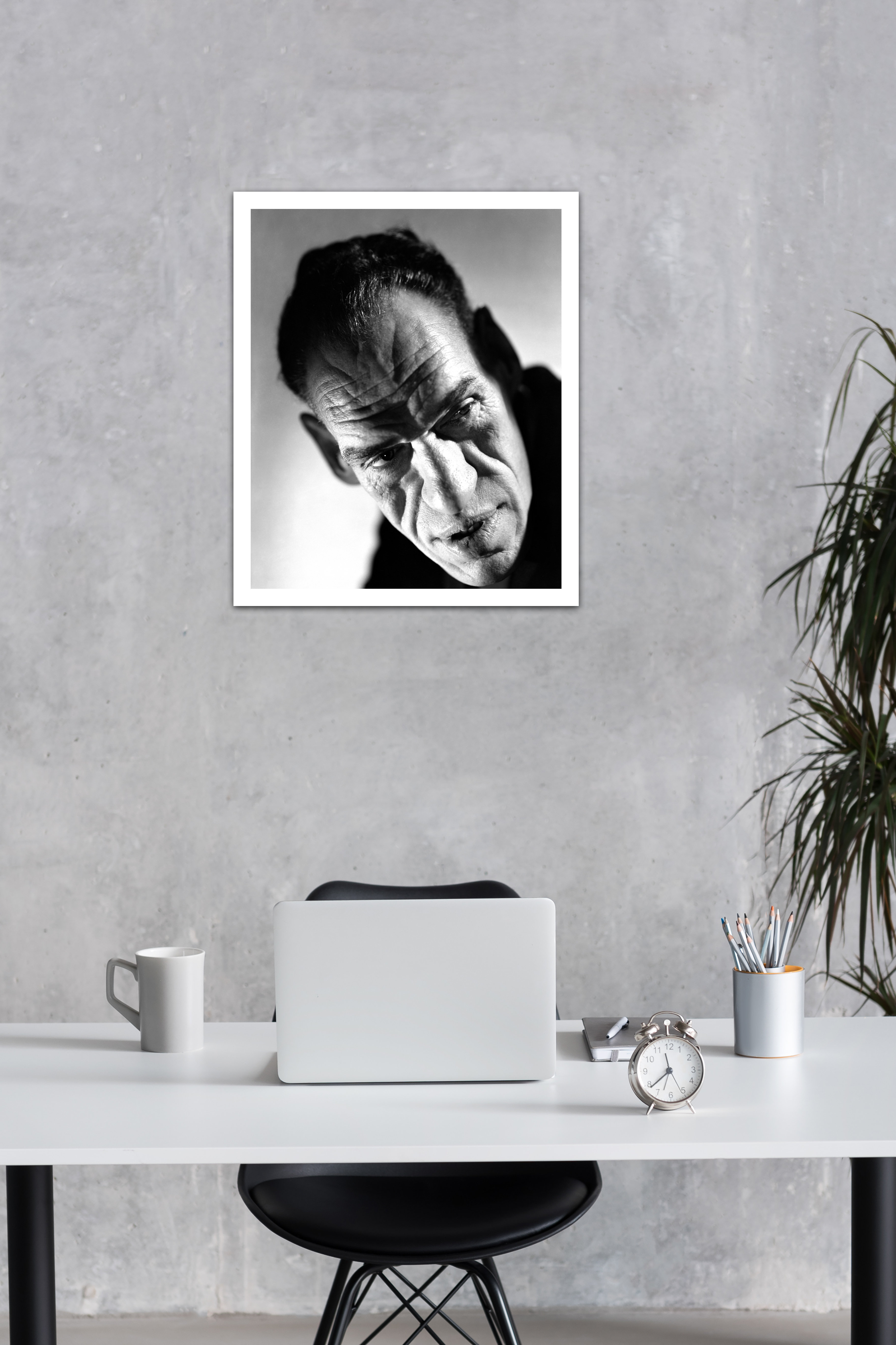 Globe Photos Entertainment & Media Close-up of Rondo Hatton Looking ...