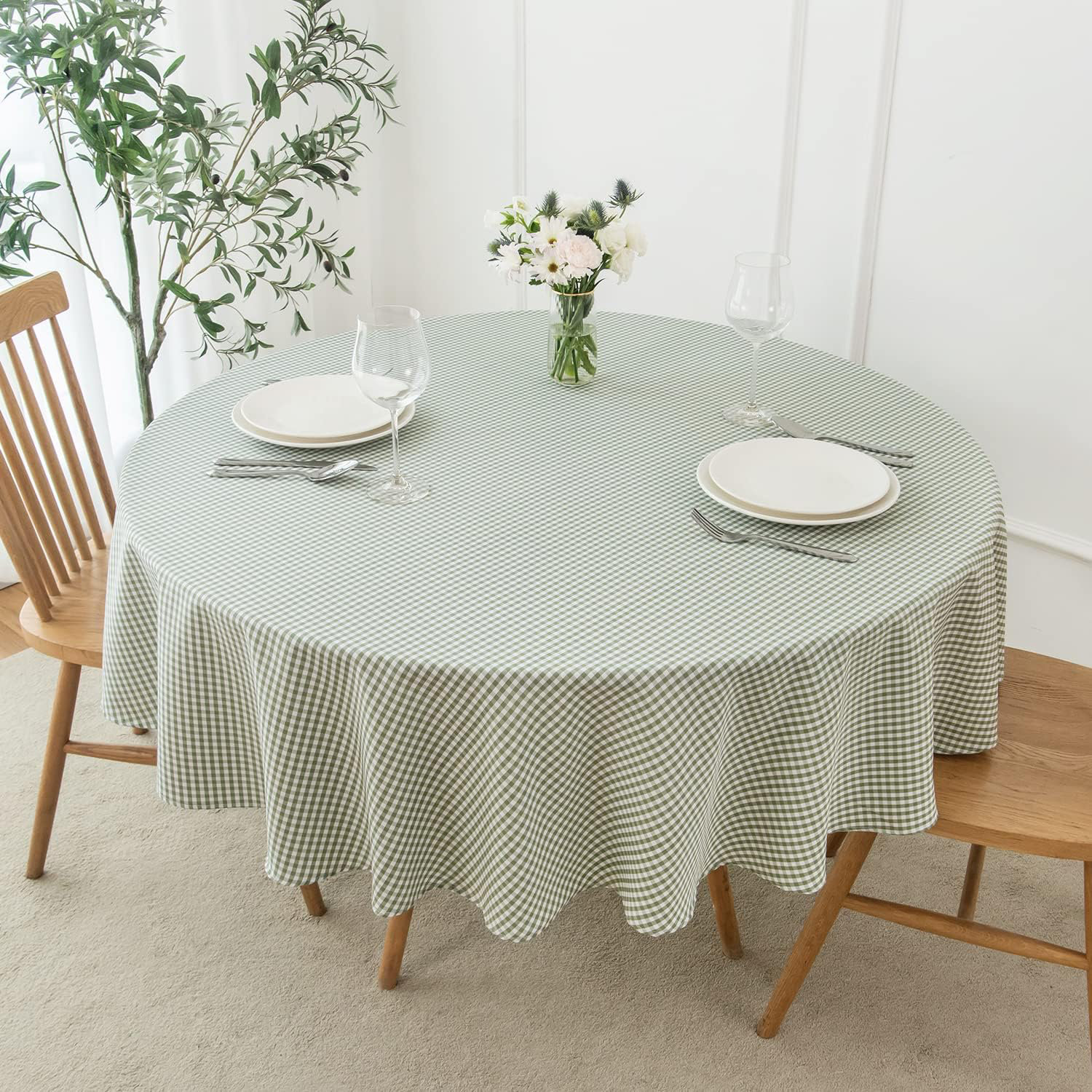 Gracie Oaks Round Checkered Tablecloth Spillproof Wrinkle Free Heavy ...