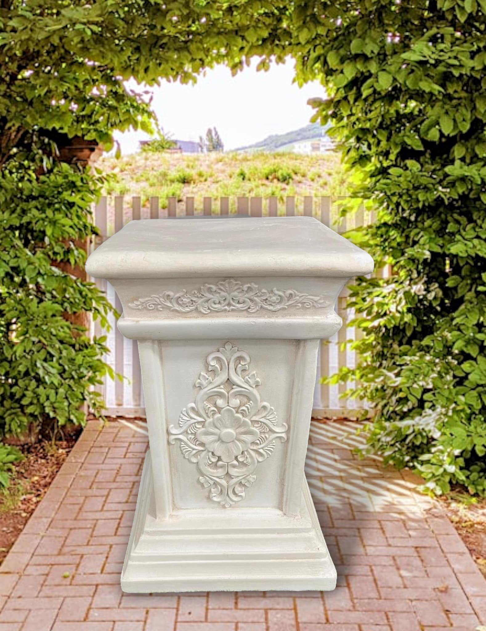 Fleur De Lis Living Roman Etched Garden Pillar | Wayfair.co.uk