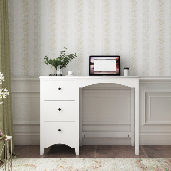 Lark Manor™ Ahva Desk & Reviews | Wayfair