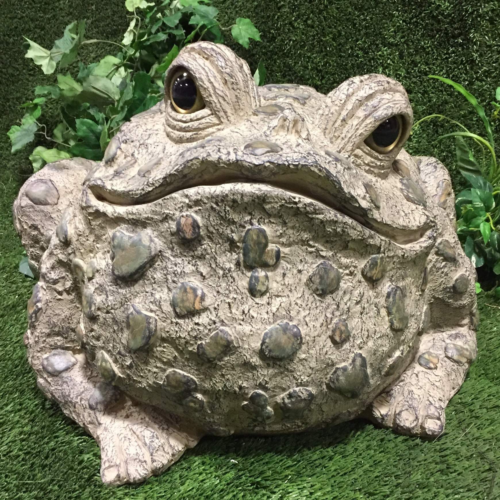 HomeStyles Toad Hollow Classic "Samson" Garden Statue & Reviews | Wayfair