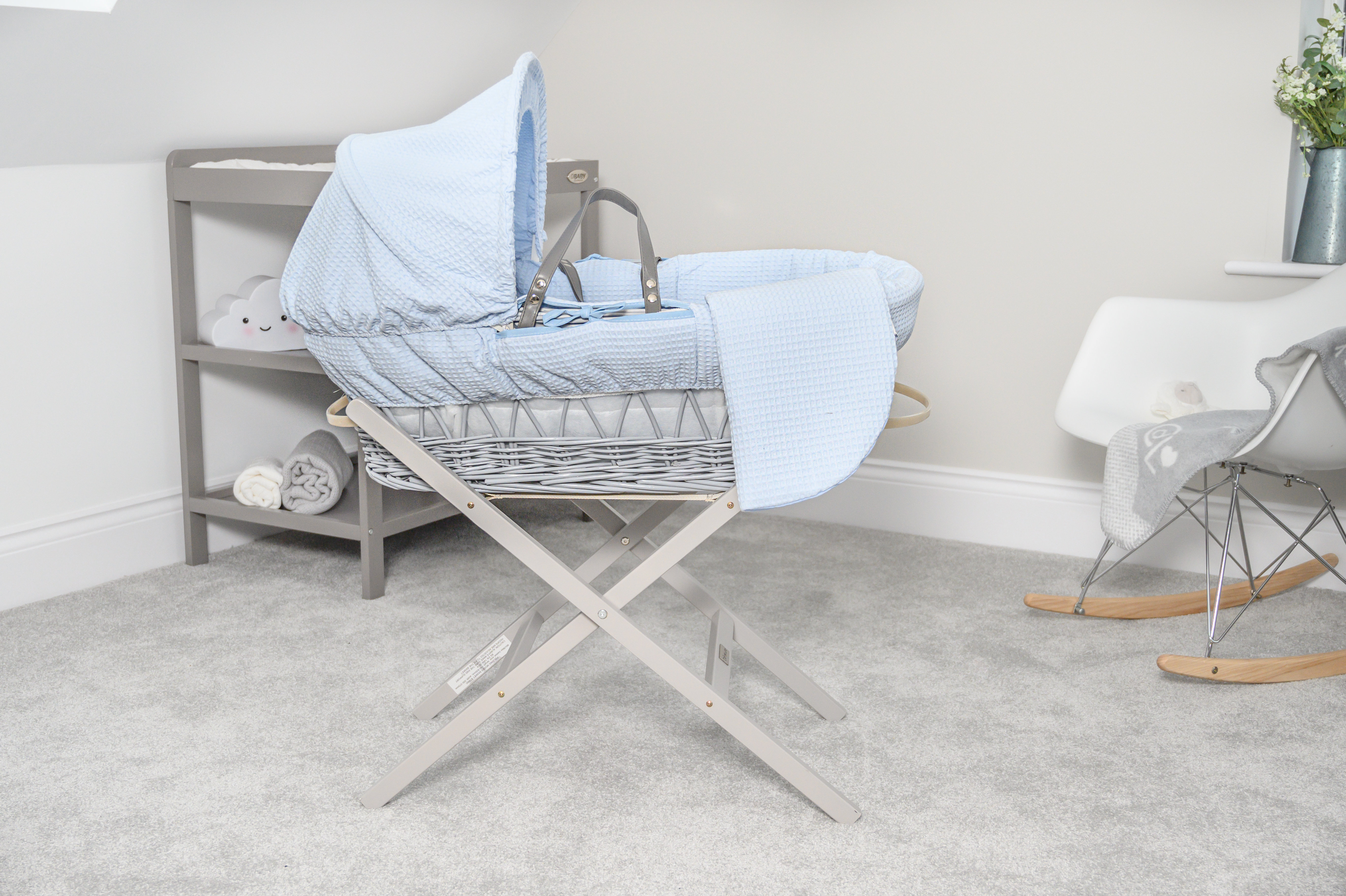 Clair De Lune Waffle Wicker Moses Basket & Reviews | Wayfair.co.uk