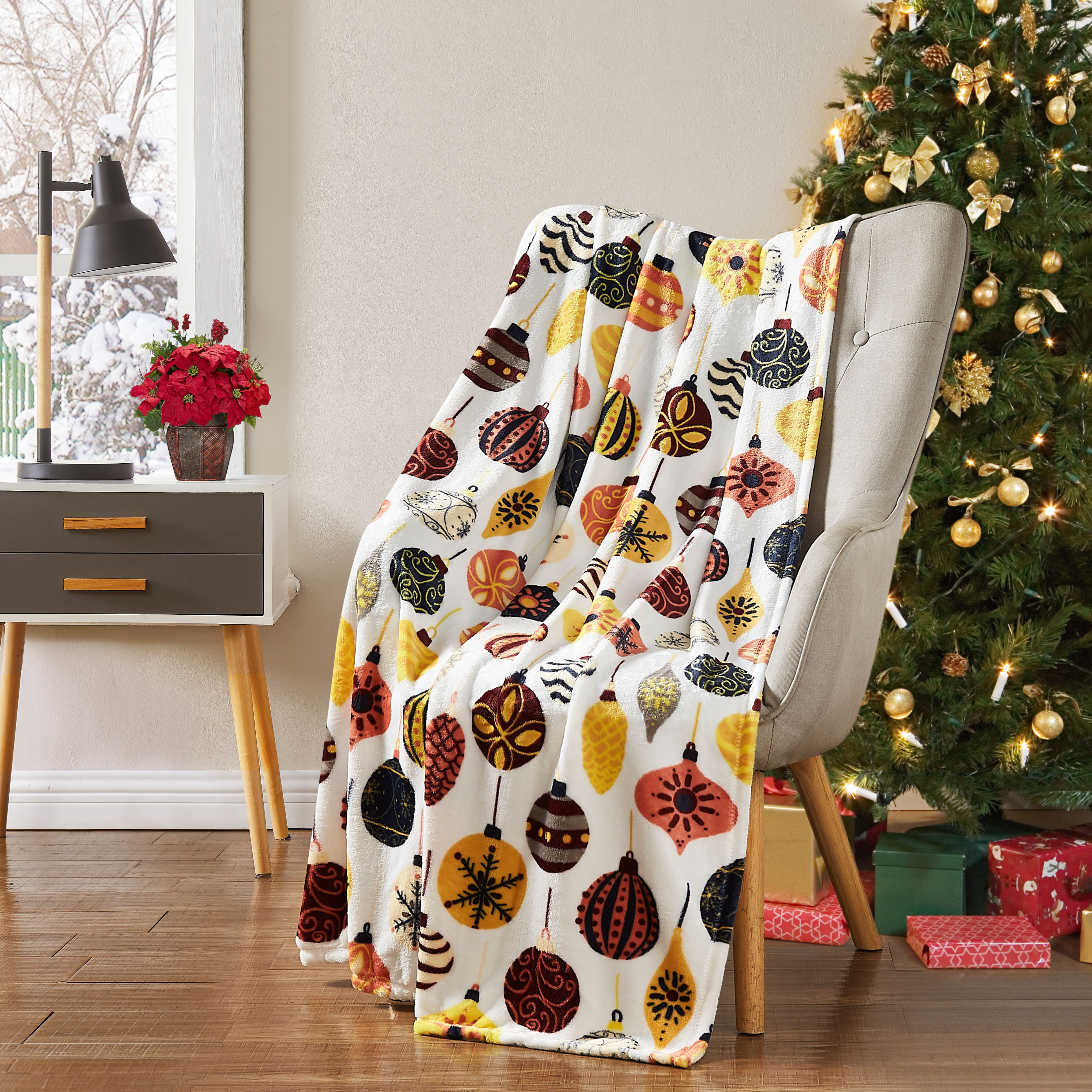 RT Designer's Collection Christmas Holiday Plush Throws | Wayfair