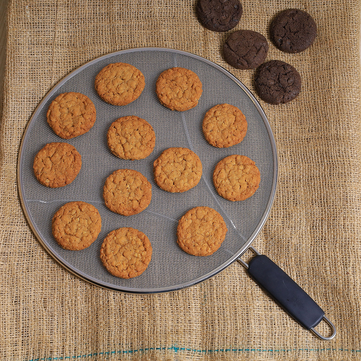 Ivy Bronx Splatter Screen Cooling Rack 24 Cm | Wayfair.co.uk