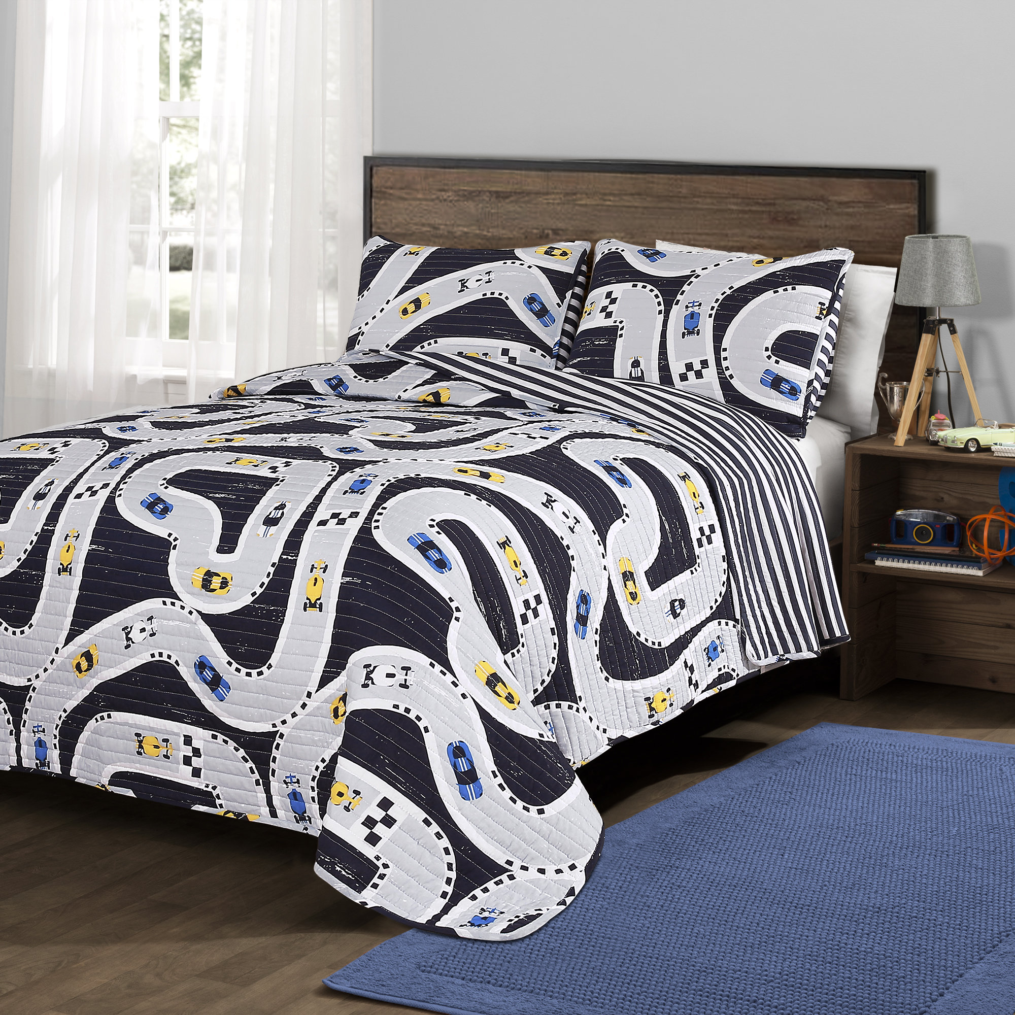 Lush Decor Car Tracks Reversible Modern & Contemporary Quilt Set ...