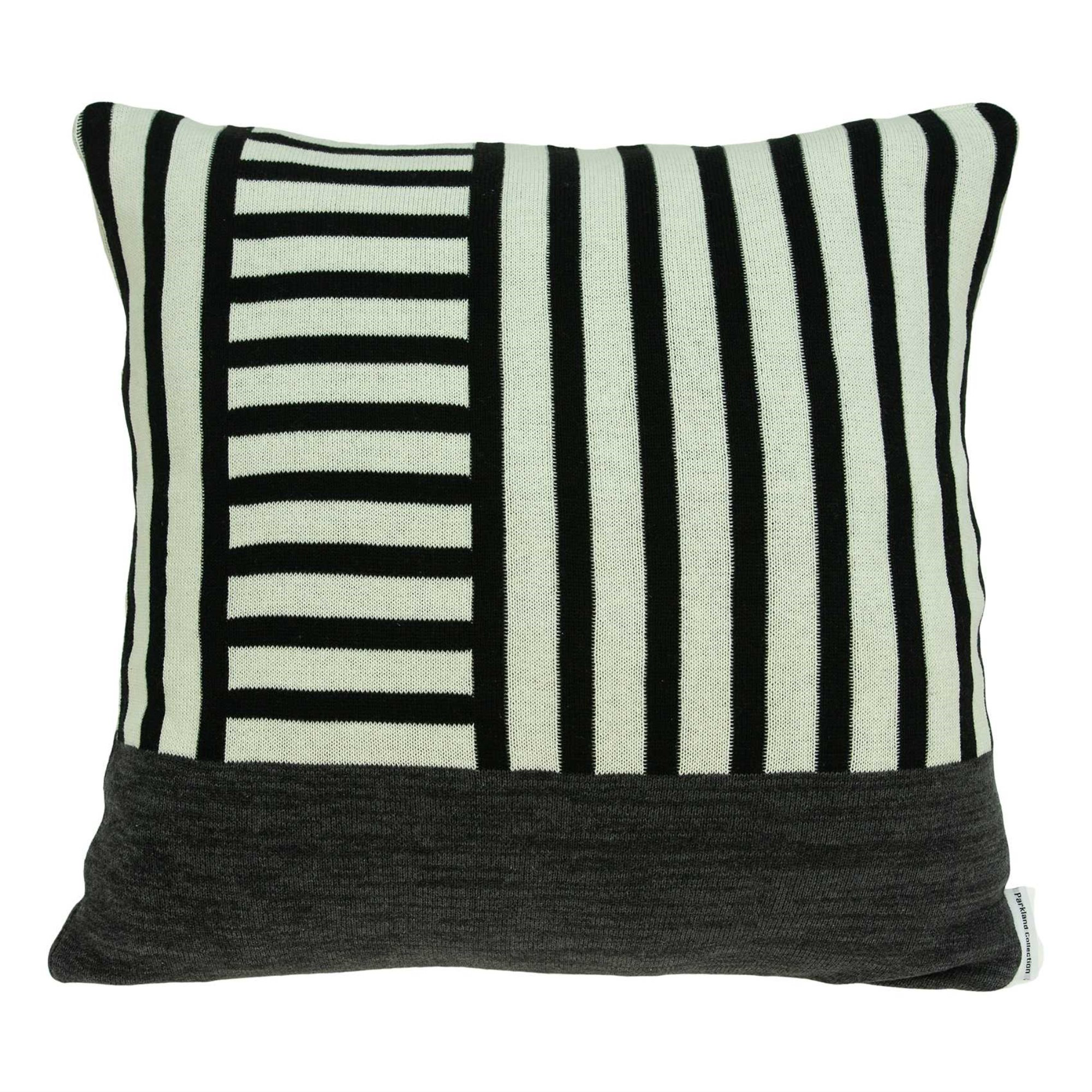 HomeRoots 18" X 5" X 18" Transitional Multi Colored Pillow Cover With ...