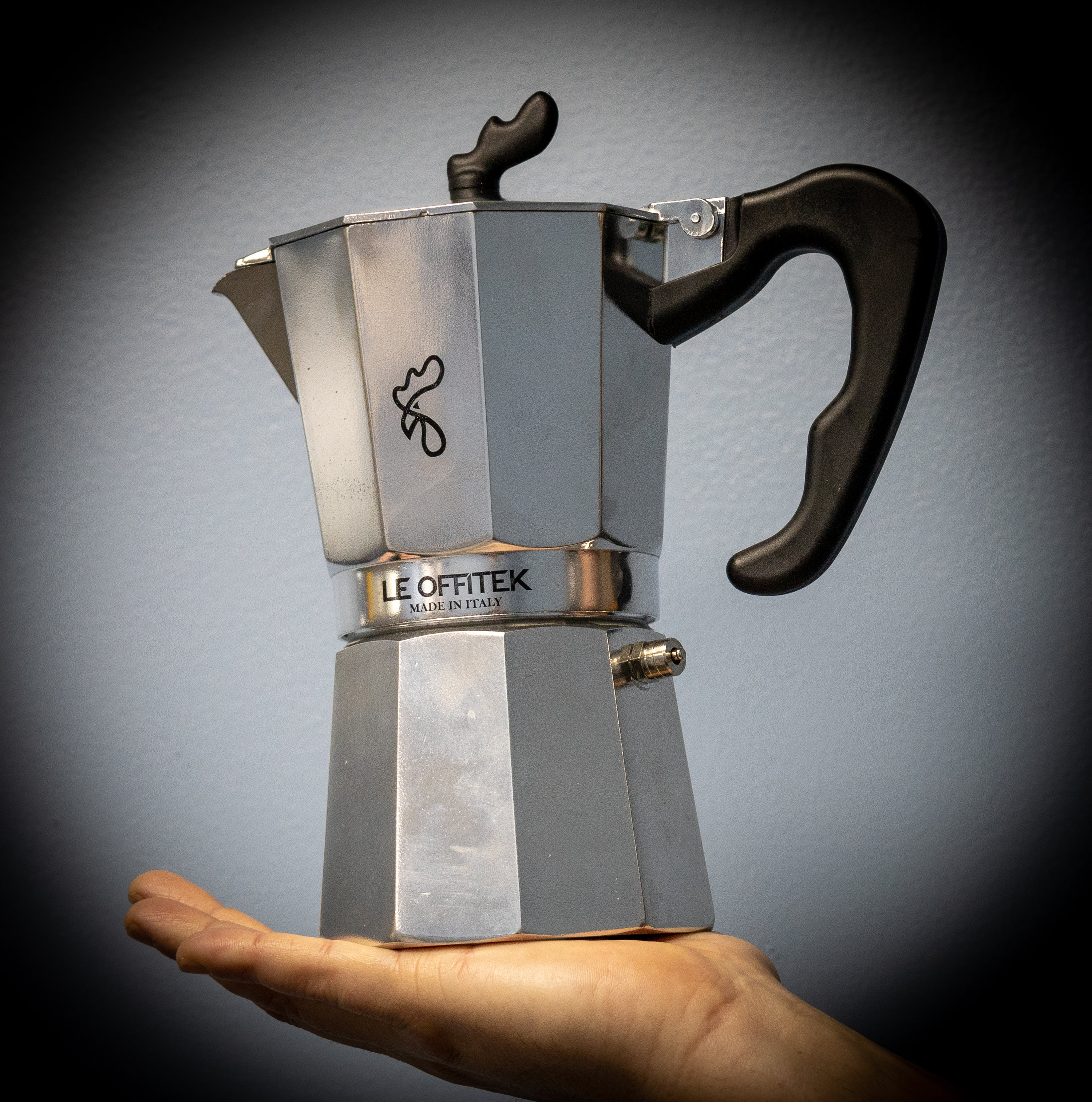 Lorren Home Trends Amika Made In Italy Classic Stovetop Espresso Maker ...