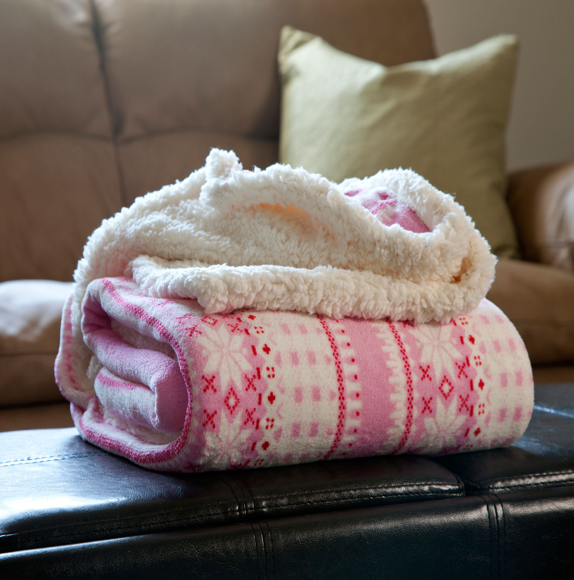 Plymouth Home Reversible Soft Fleece Blanket Pink Snowflake Print Throw ...