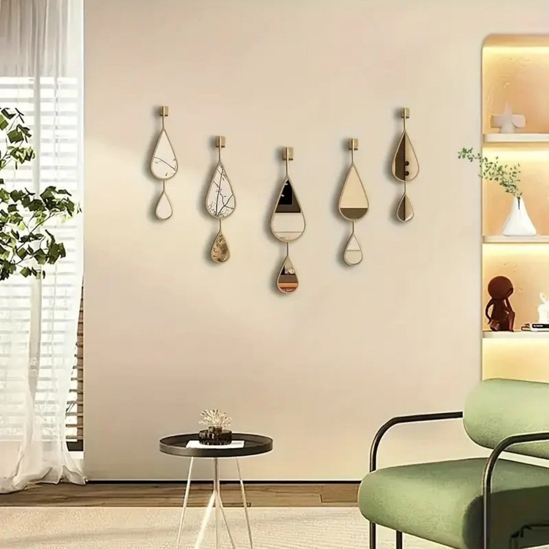 Mercer41 Golden 5-Pack Tear Drop Shape Wall Mirror Decorative Mirrors ...