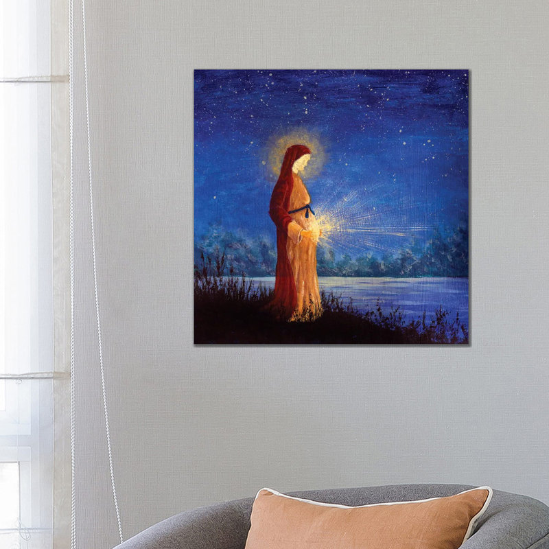 Astoria Grand Light From The Belly Of The Pregnant Mother Of The ...