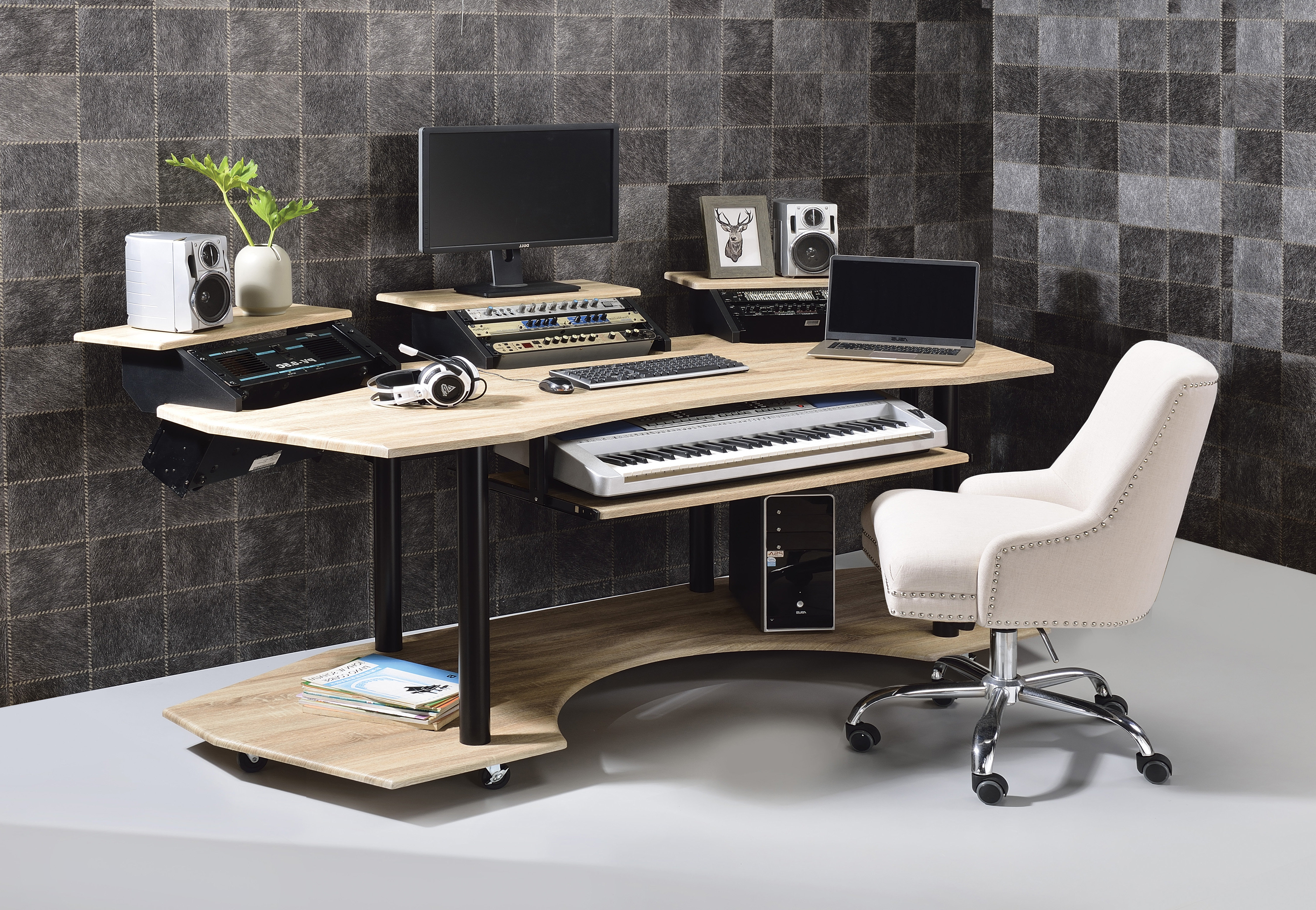 Inbox Zero Mercorr Music Studio Desk Eleazar Music Recording Studio ...