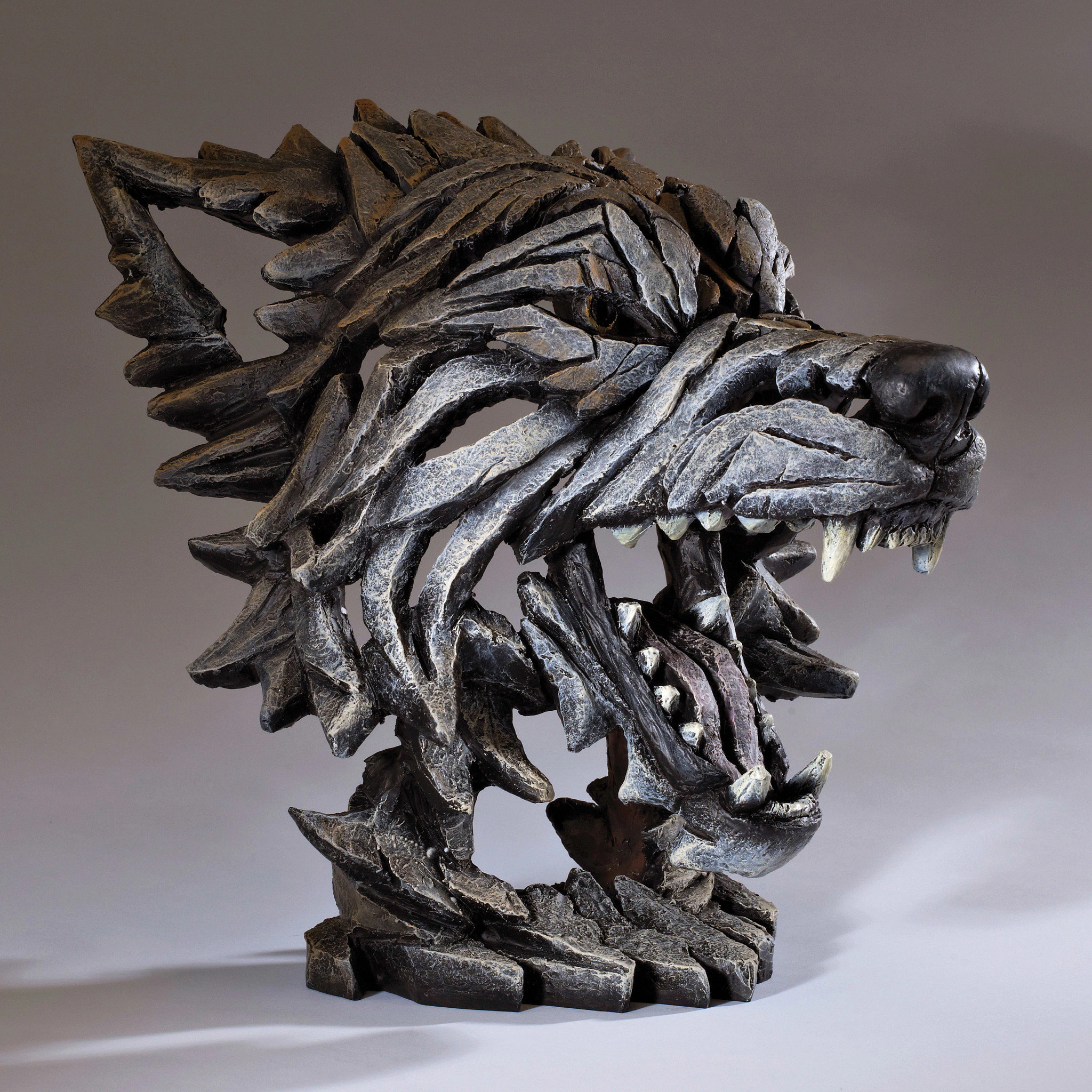 enesco EDGE Sculpture Wolf Bust 14"H & Reviews | Wayfair