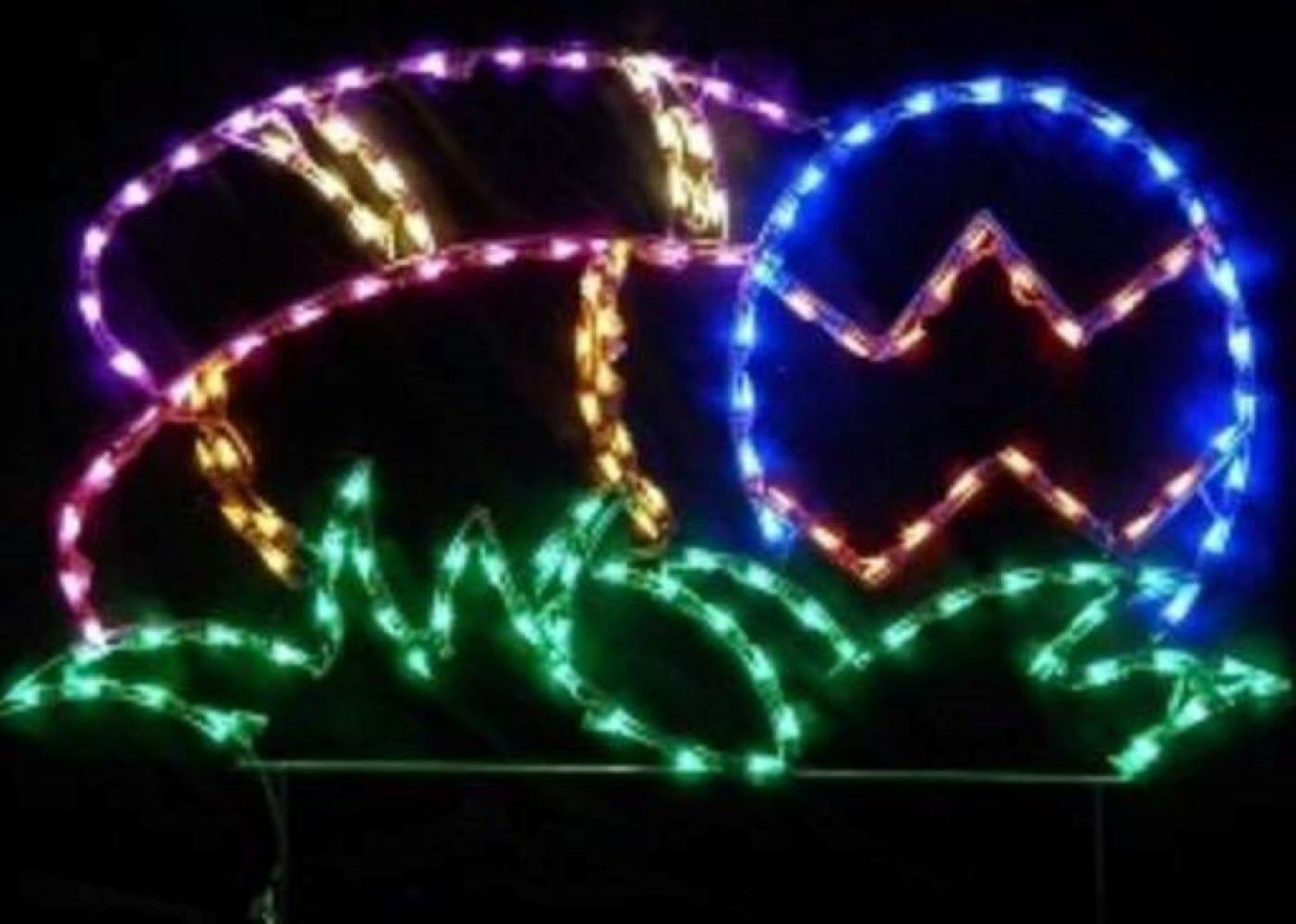 Lori's Lighted D'Lites Easter Eggs in Grass Holiday Lighted Display ...