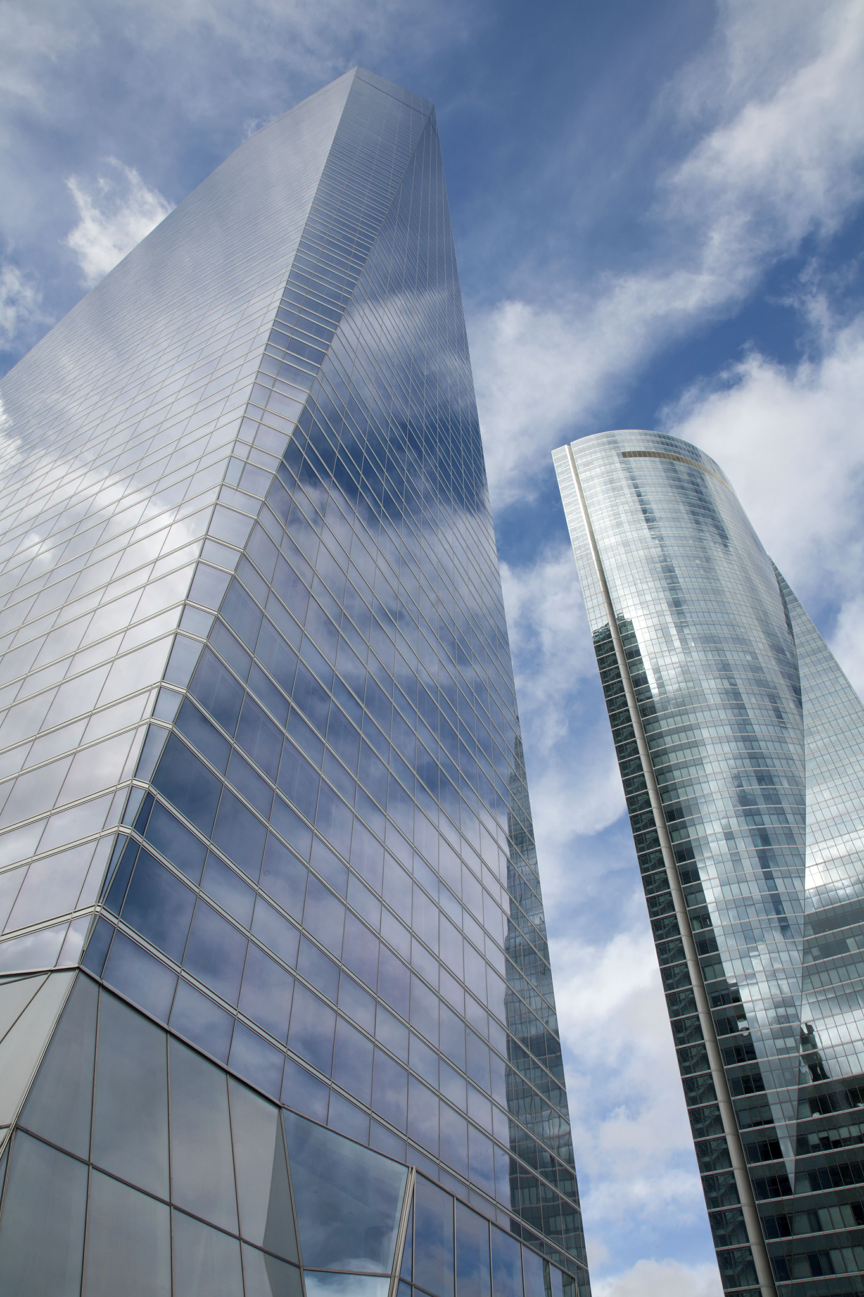 Ebern Designs Avneesh Madrid - Torre De Cristal by - Wrapped Canvas ...