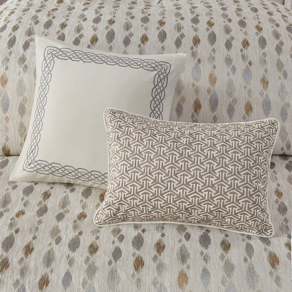 Gracie Mills Nicholson Abstract Jacquard Comforter Set with Decorative ...