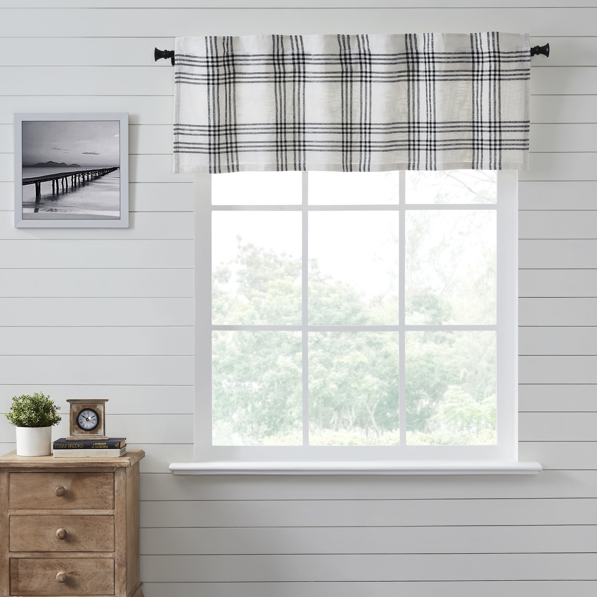 Gracie Oaks Cohenn Plaid Cotton Tailored Window Valance in Black/White ...