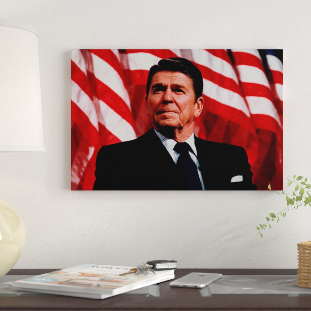 East Urban Home 'Photo of President Ronald Reagan' Photographic Print ...