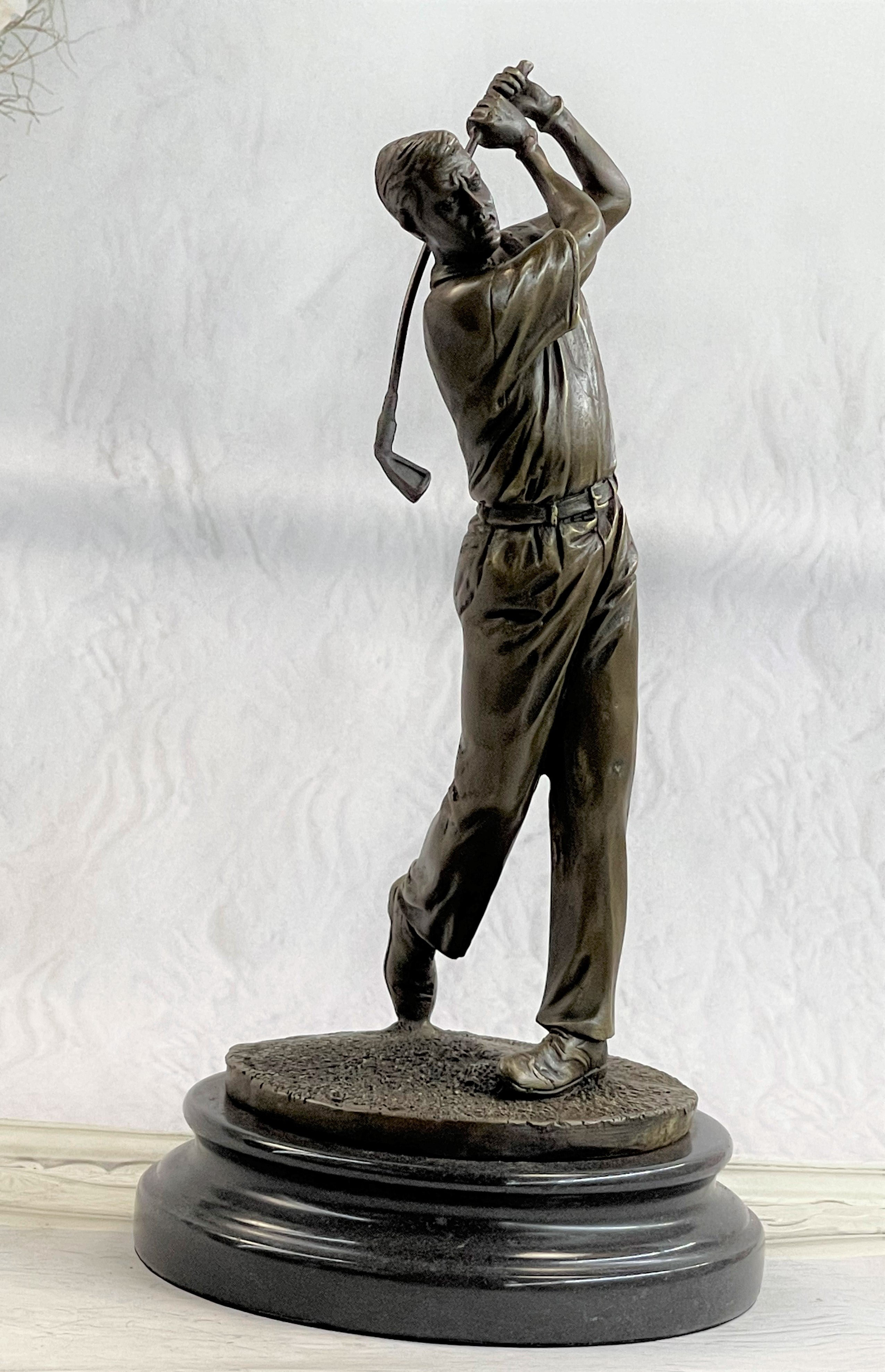 Williston Forge Ben Hogan Male GOLFER Sports Memorabilia Golf Club Art ...