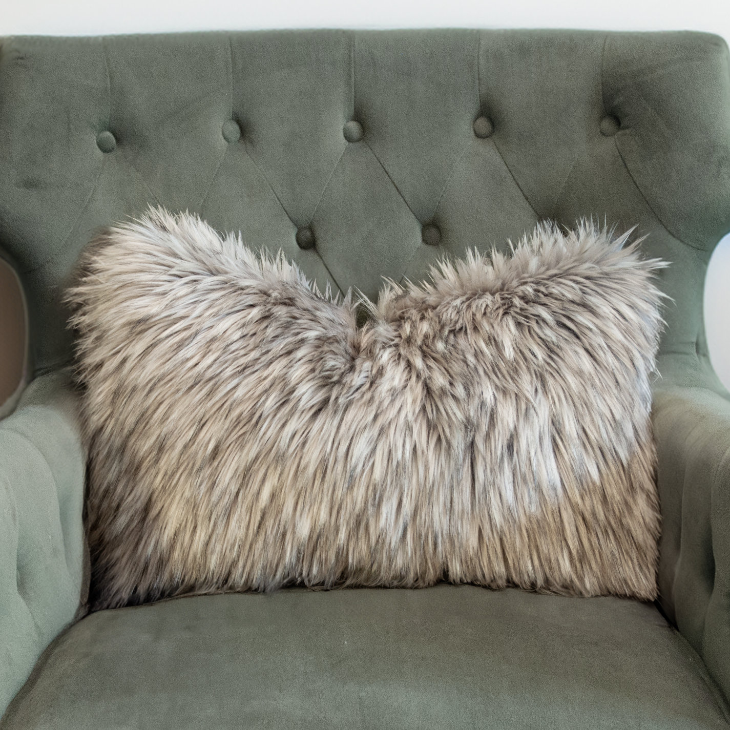 Thomas Collection® Misty Mountain Wolf Luxury Faux Fur Throw Pillow ...