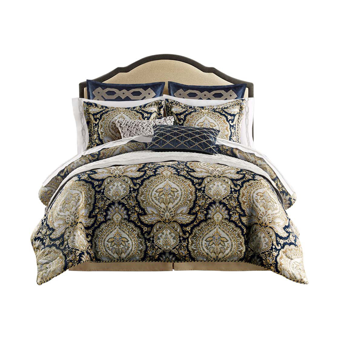 Gracie Mills Mckee 4-Piece Vintage Medallion Comforter Set | Wayfair