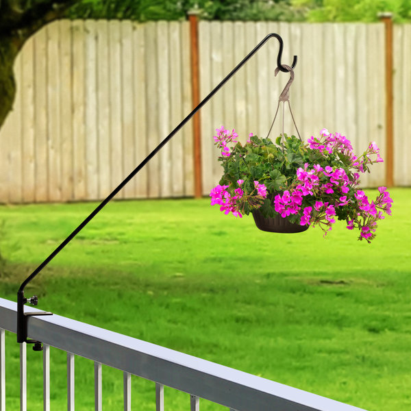 Arlmont & Co. Paityn Railing hook for Bird Feeder Pole - Pack of 2 ...