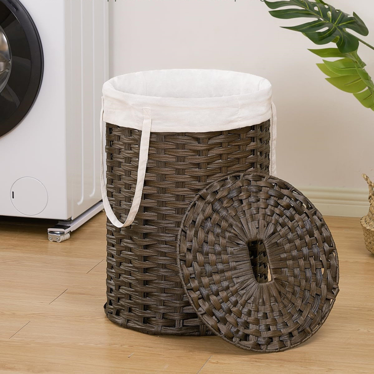 dVault 72 L Round Handwoven Rattan And Strong Steel Pipe Support ...