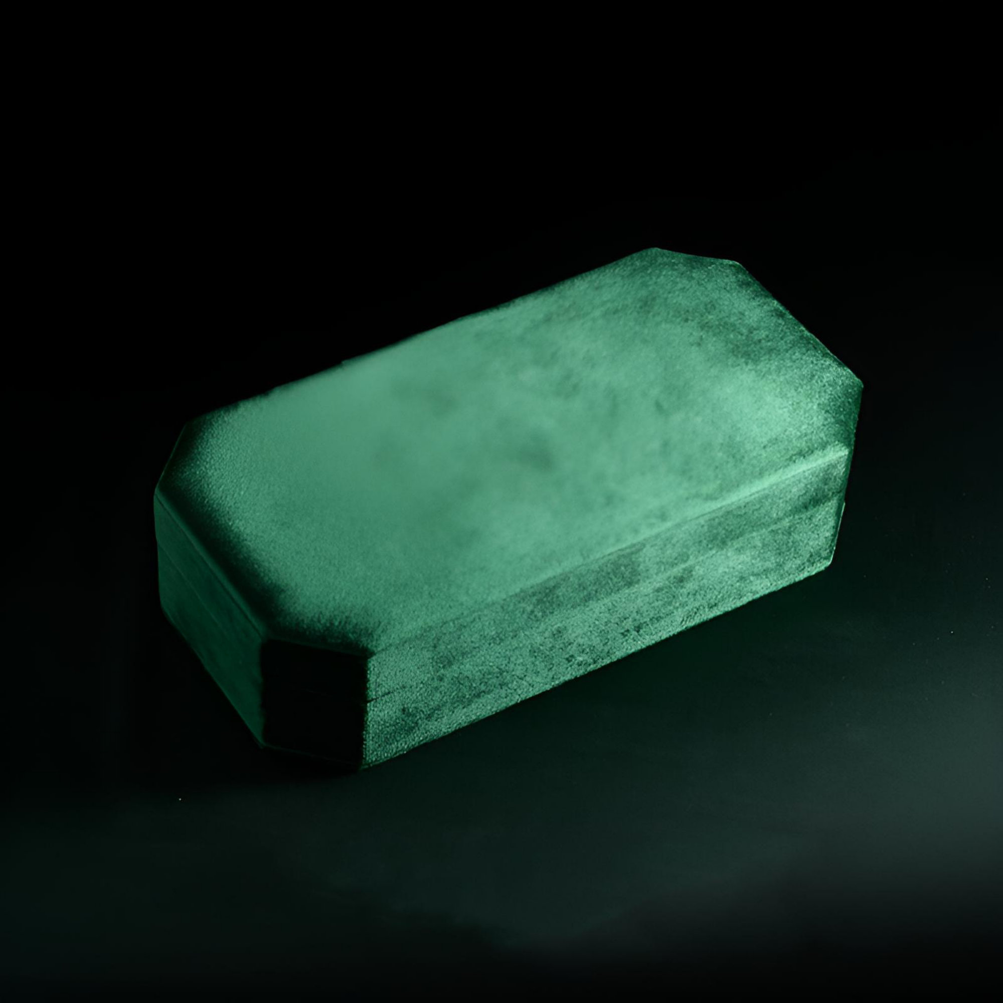 Mercer41 The Charm Of Fei Leng Cui - Velvet Retro Jewelry Box, The ...