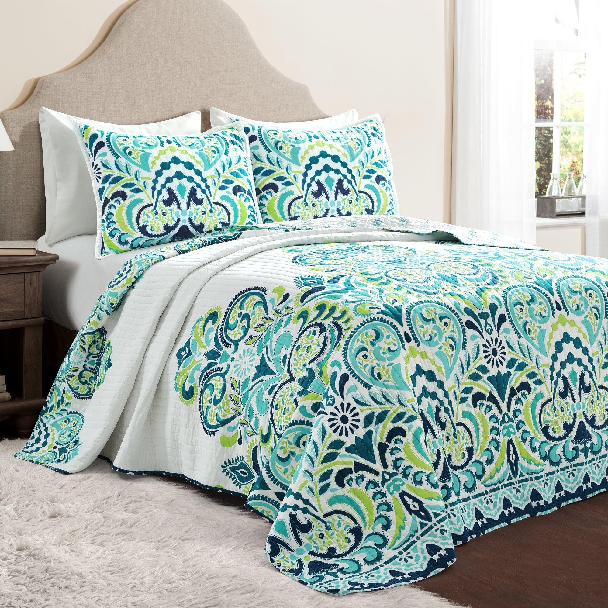 Lush Decor Clara Reversible Traditional 3 Piece Quilt Set & Reviews ...
