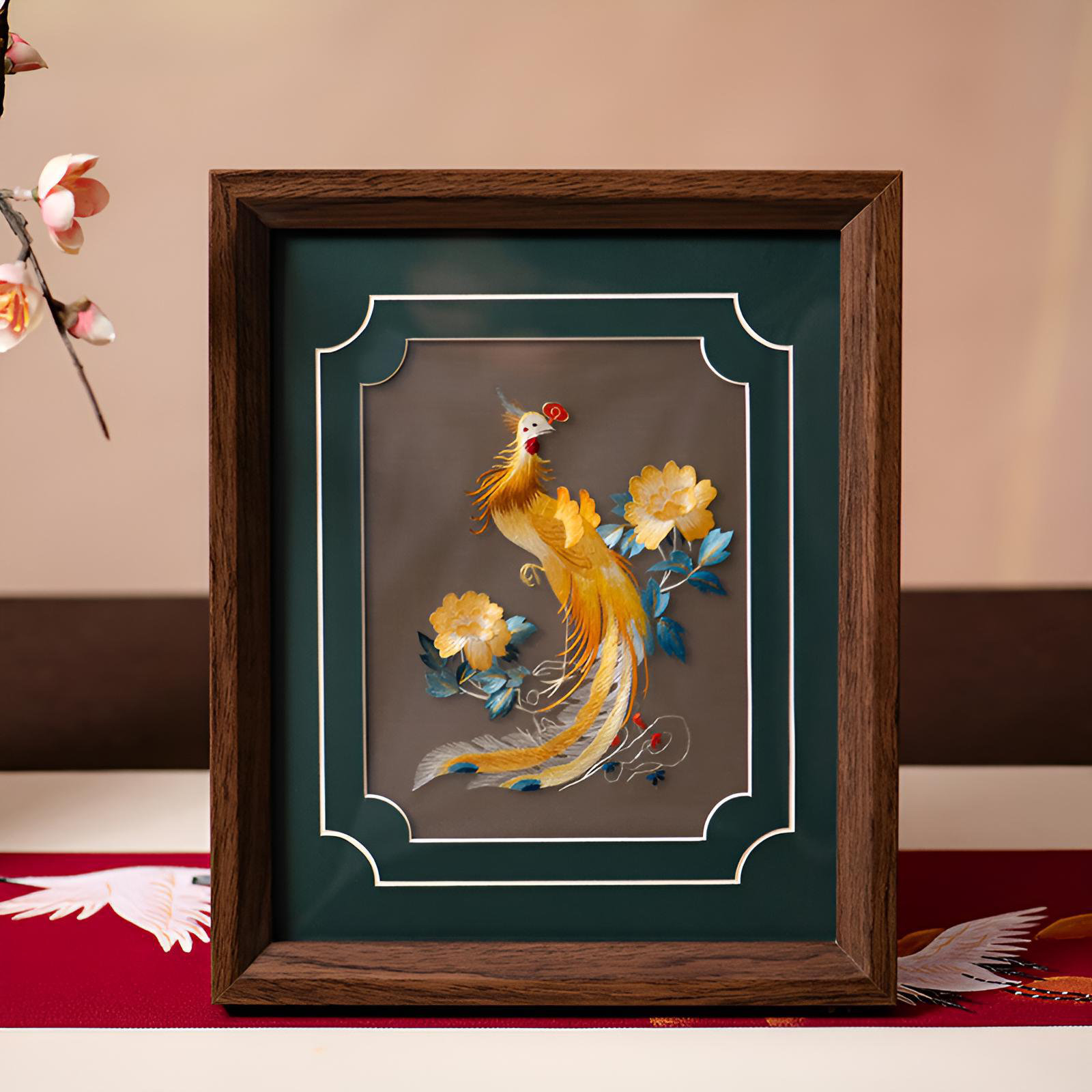 World Menagerie Suzhou Embroidery Ornament: Traditional Chinese ...