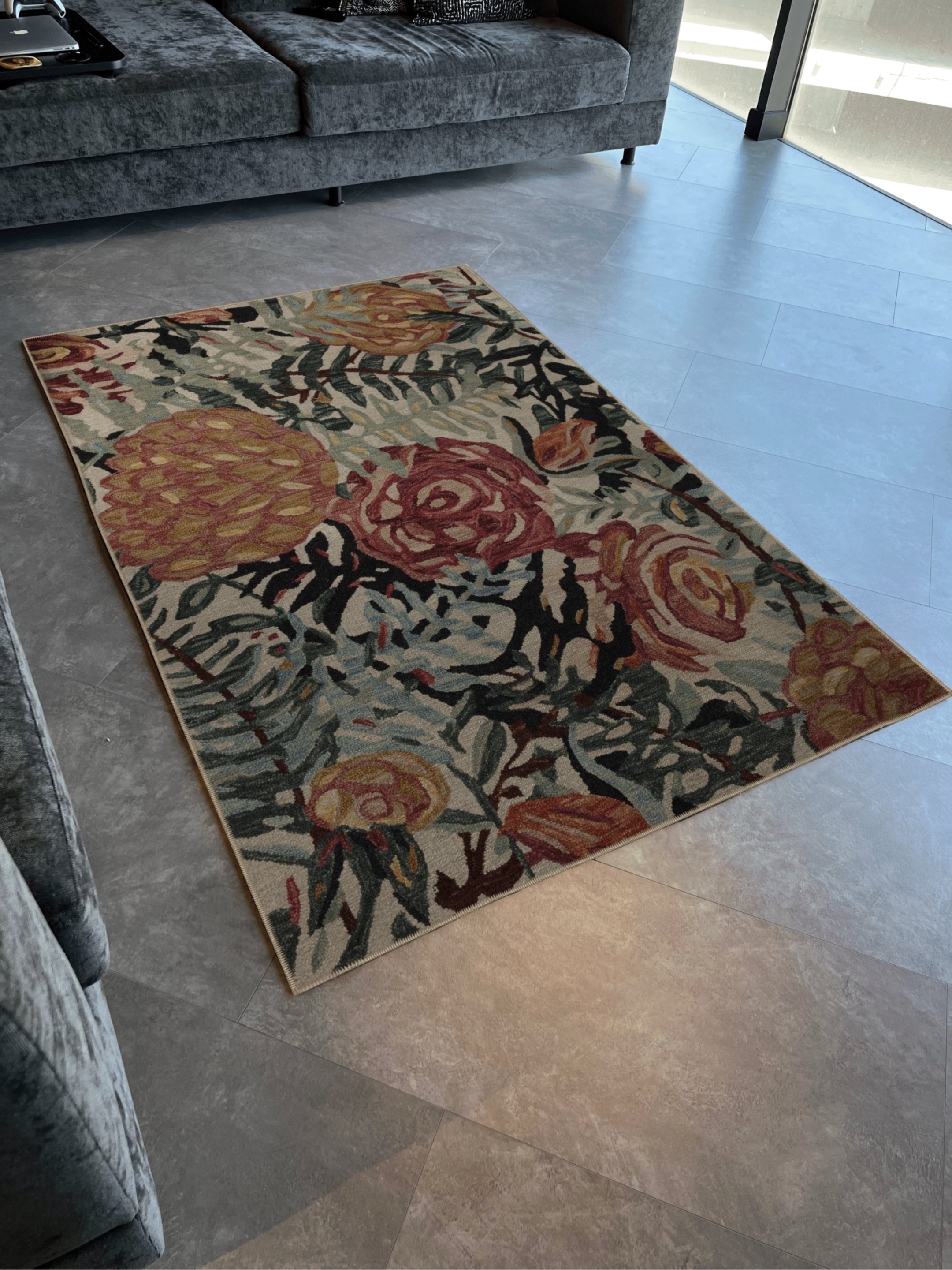 Bungalow Rose Creative Modern Decorative Carpet with Multicoloured Leaf ...