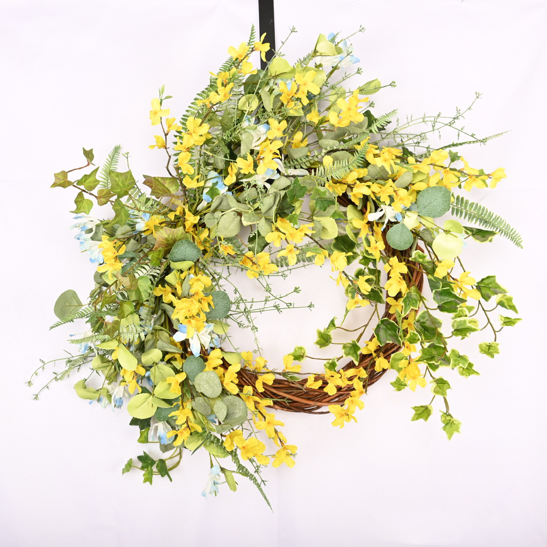 The Holiday Aisle® Handcrafted Faux 26'' Spring Summer Floral Wreath ...