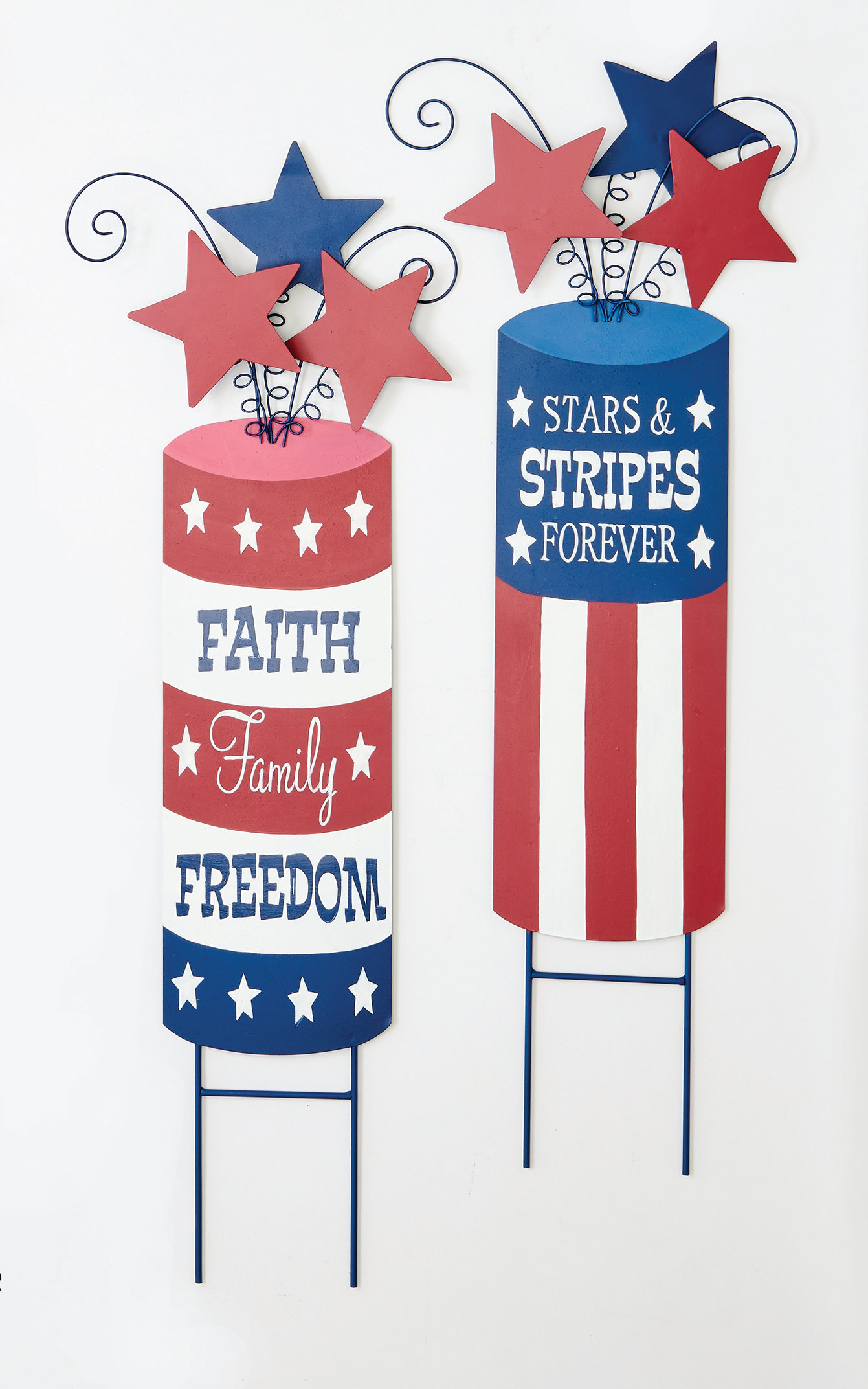 Trinx 2 piece July 4Th Patriotic Firecracker Garden Stake - Wayfair Canada