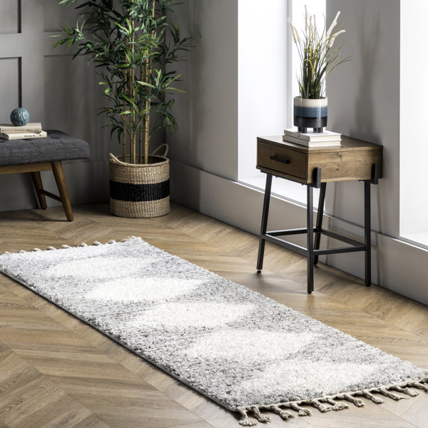 Dakota Fields Bria Moroccan Shag Tasseled Performance White/Grey Rug ...