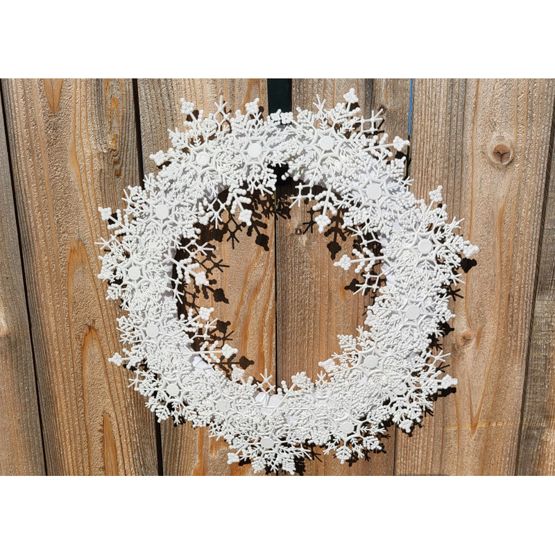 The Holiday Aisle® Jalanda 18'' Wreath | Wayfair