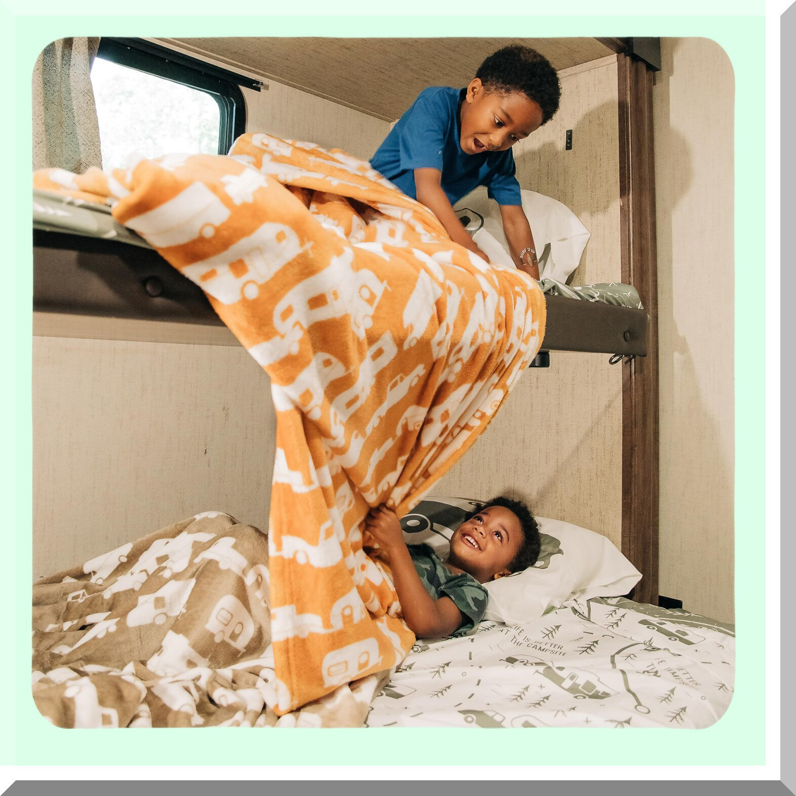 BRBCA Ultimate Cozy Campsite Queen Fleece Blanket - 90x90 Greige ...