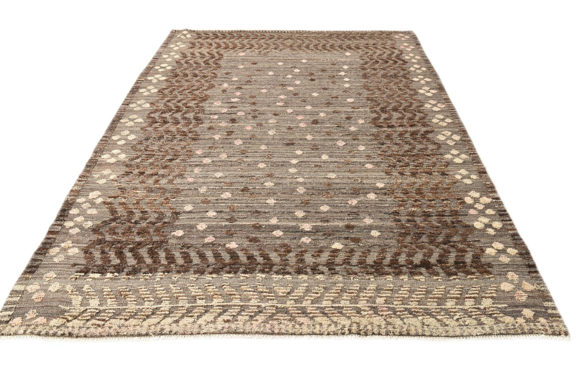 Isabelline 7x10 Philip Brown Rug | Wayfair