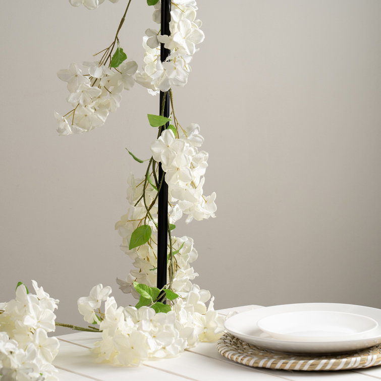 The Seasonal Aisle 193cm Faux Trailing Hydrangea Garland White ...